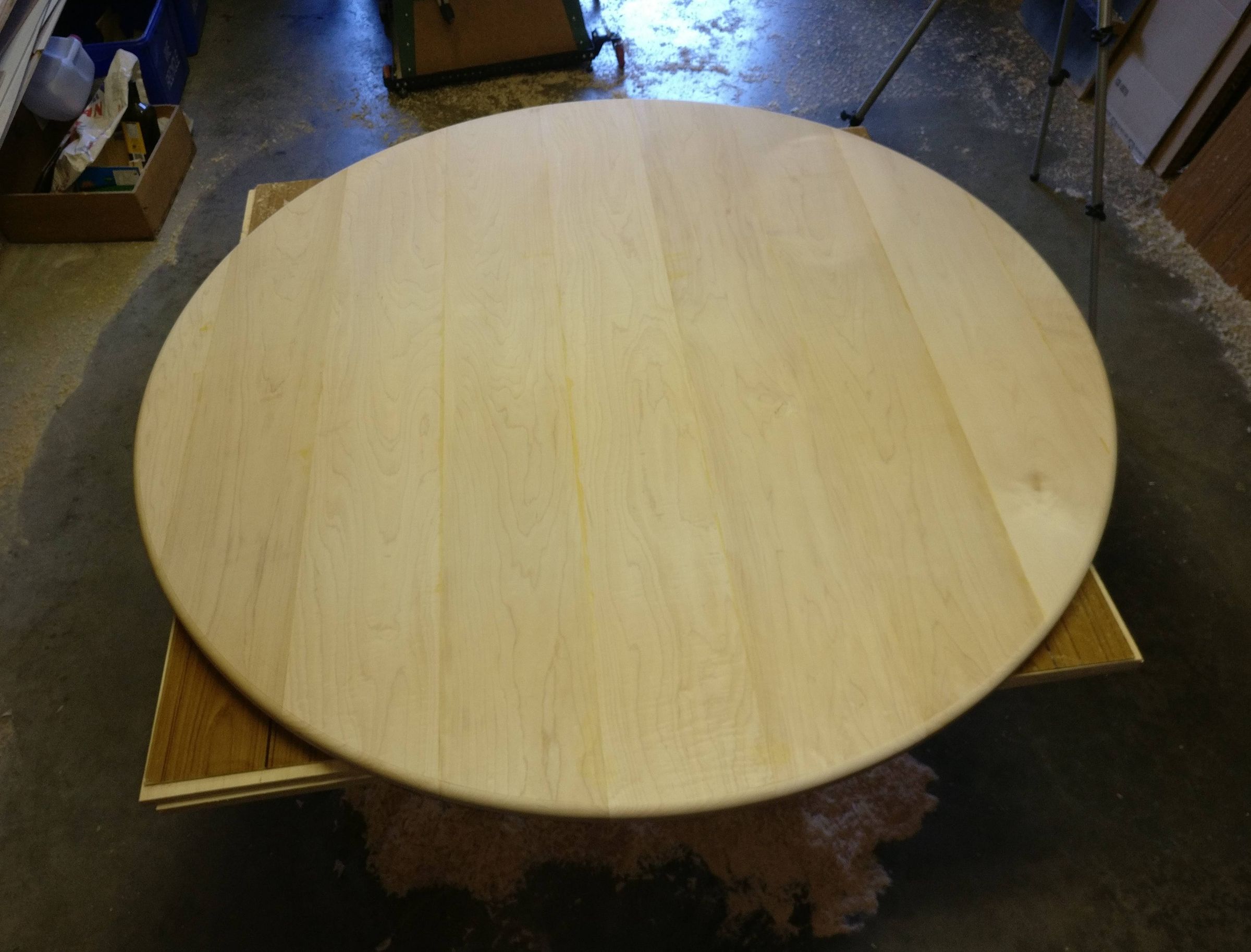 Make a Large Round Dining Table With Turntable : 10 Steps (with ...