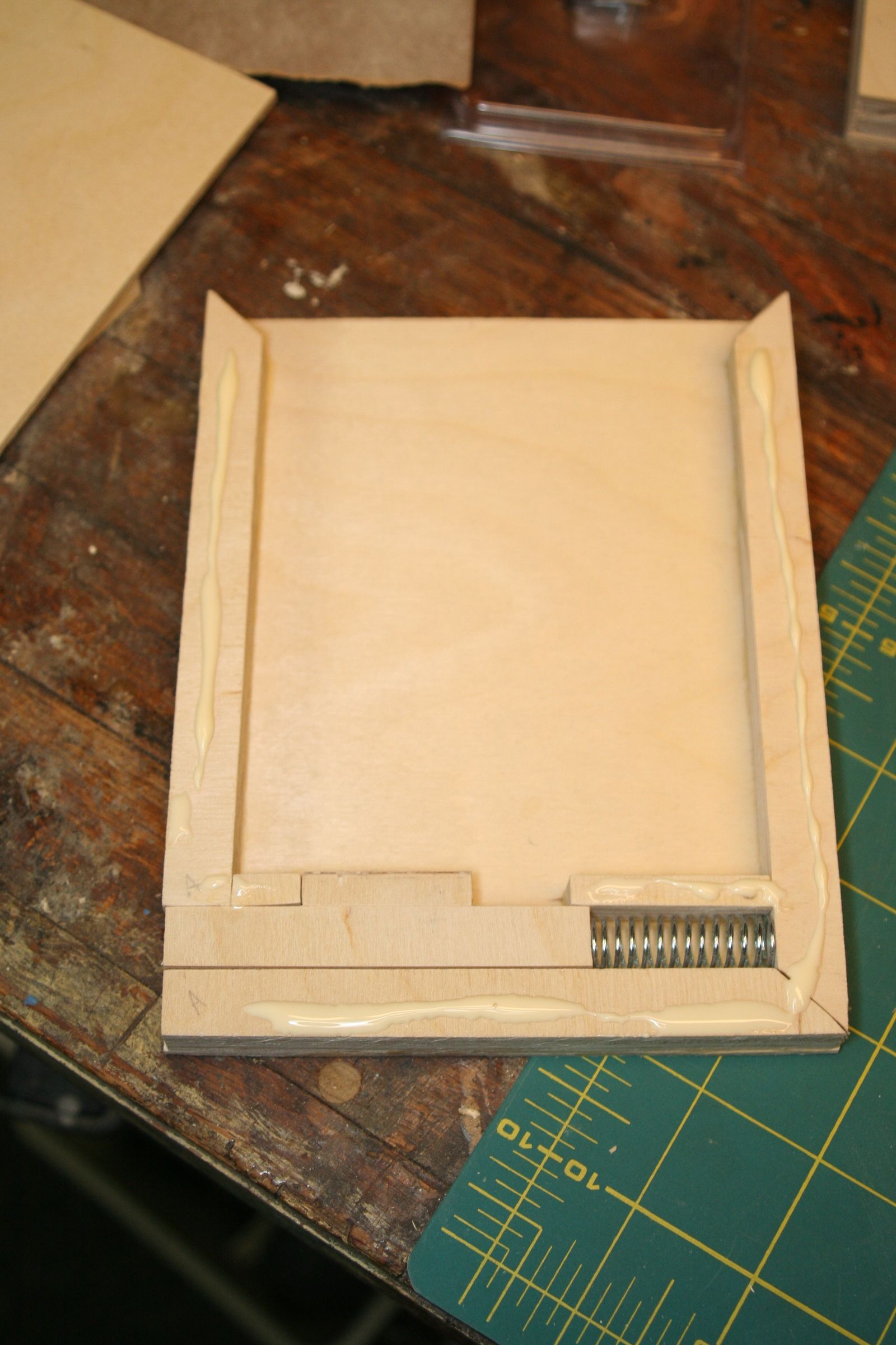 Secret Compartment Plywood Lamp : 10 Steps (with Pictures) - Instructables