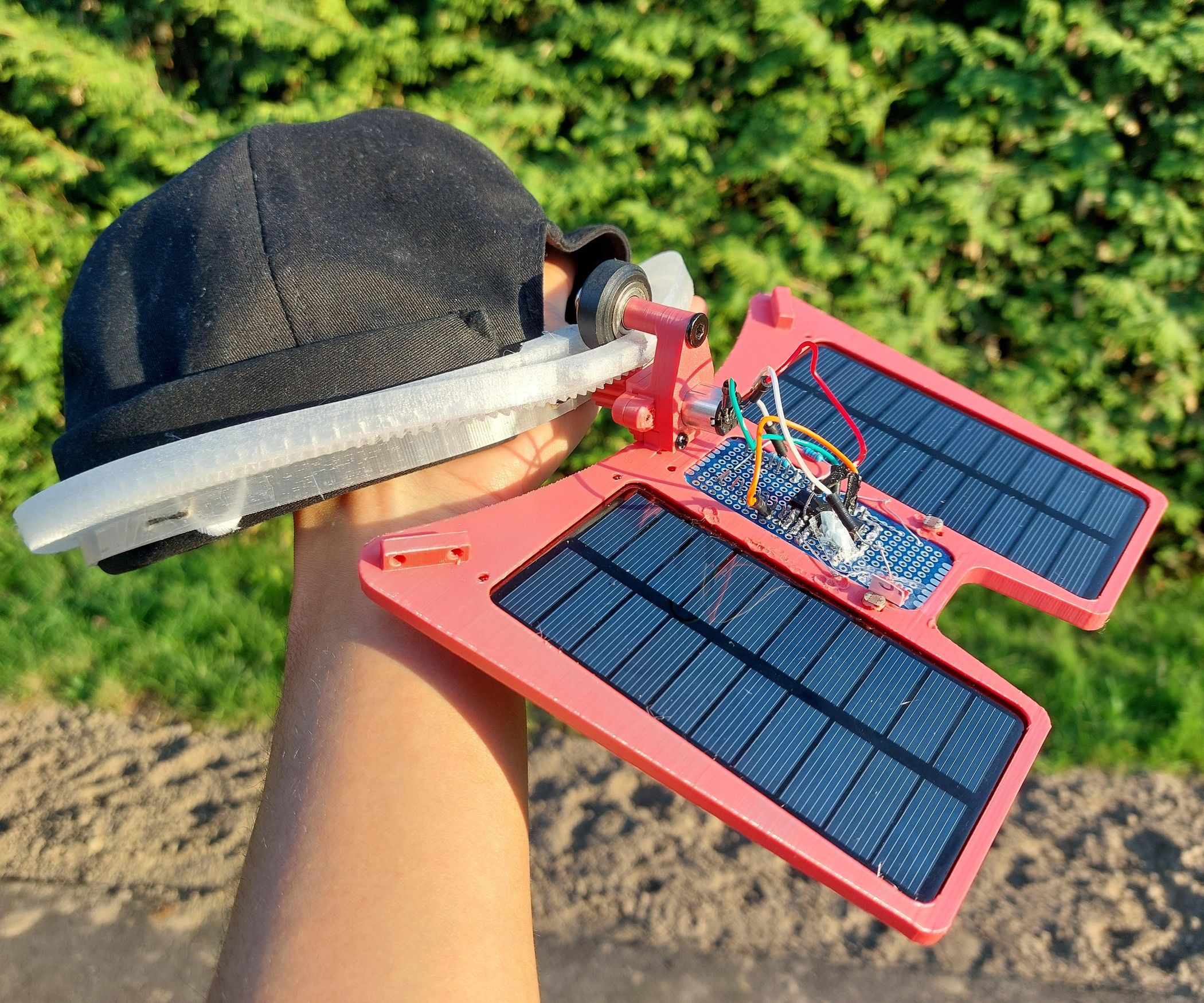 Solar Tracker Cap : 9 Steps (with Pictures) - Instructables