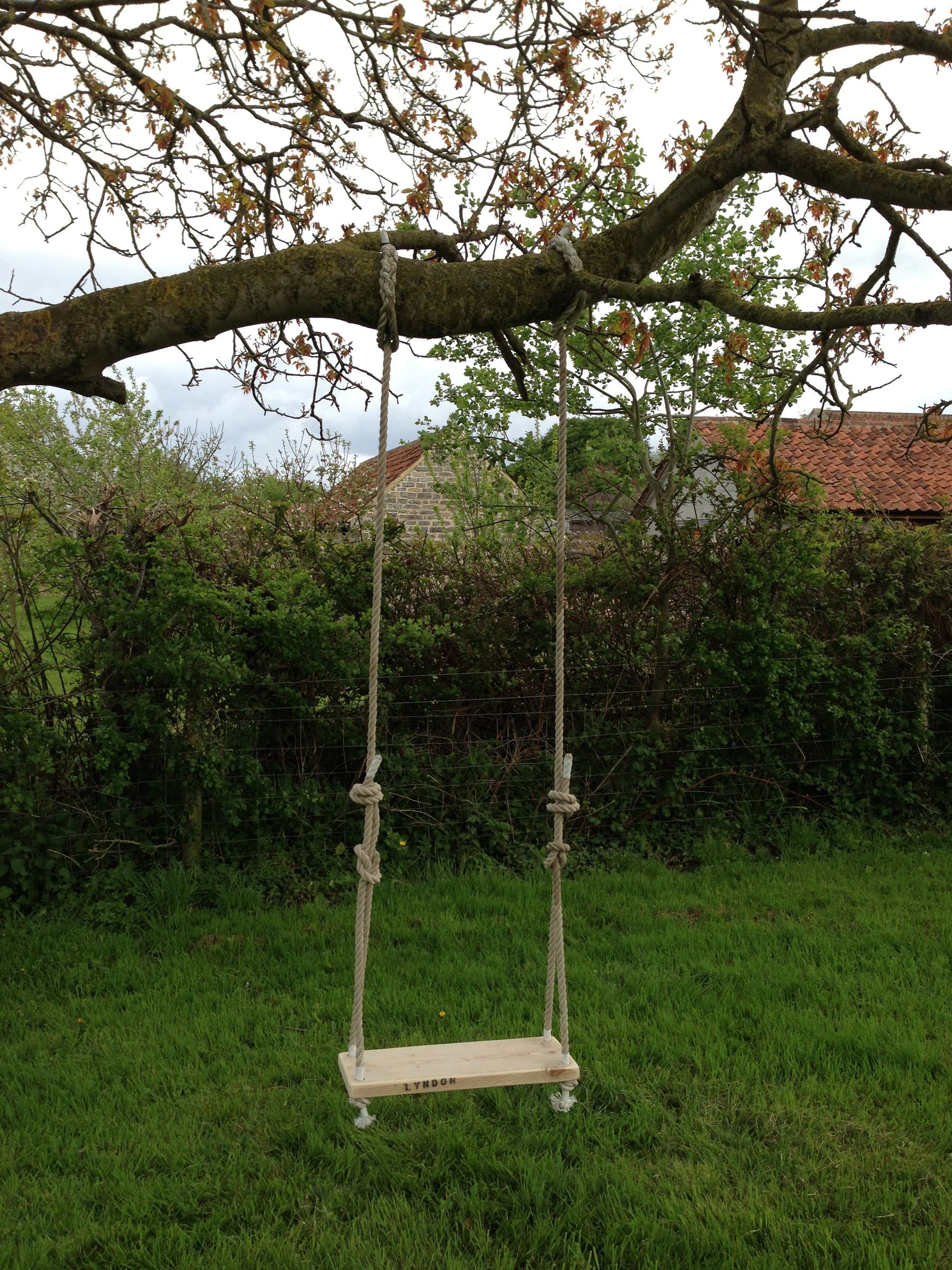 Traditional Garden Tree Swing : 6 Steps - Instructables