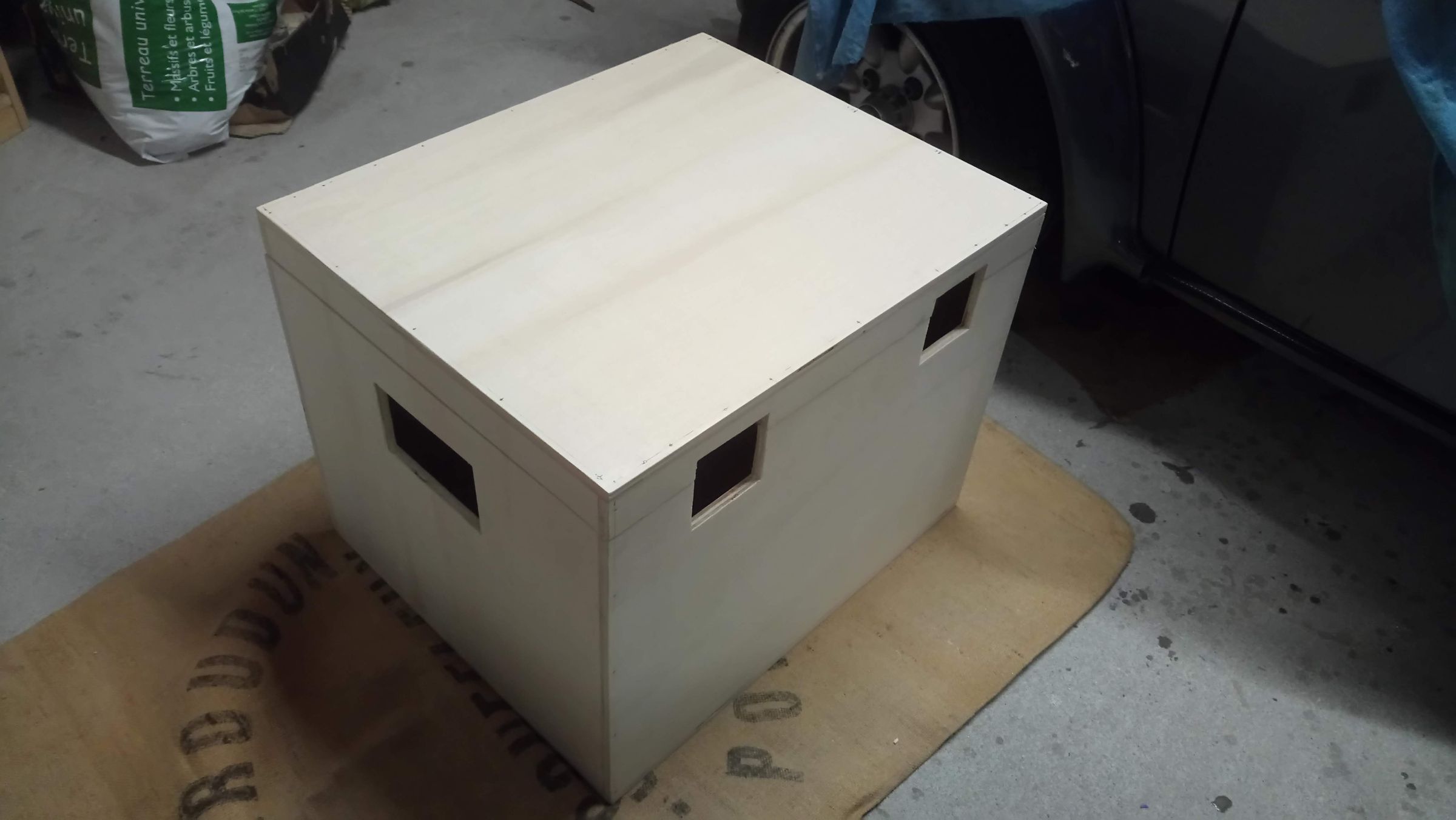 Making of a DIY Flightcase : 9 Steps (with Pictures) - Instructables