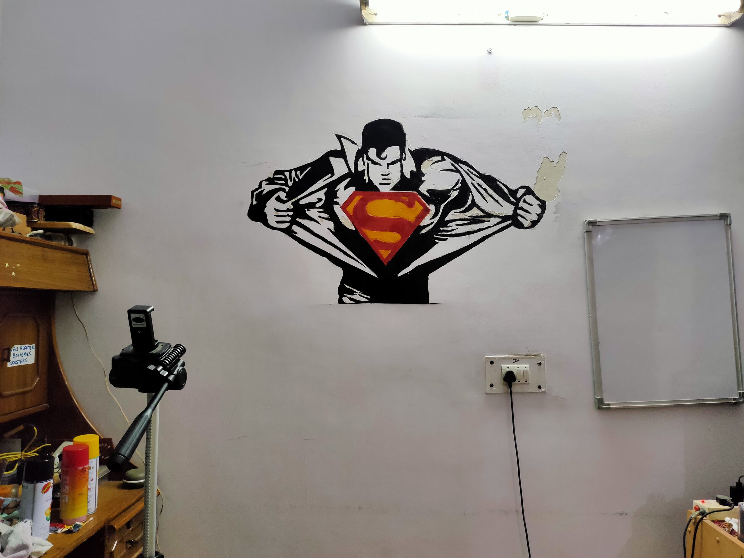 Making a Superman Wall Mural : 5 Steps (with Pictures) - Instructables