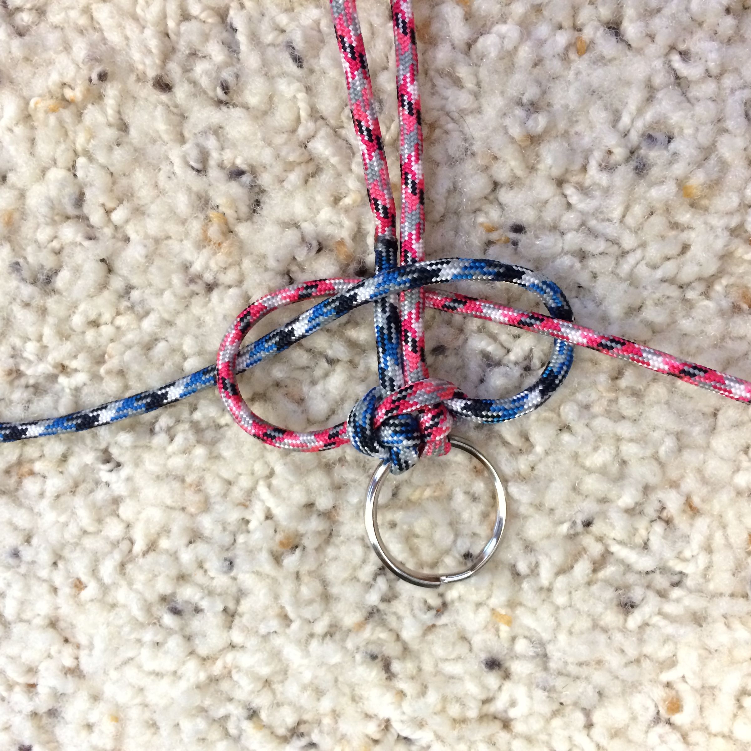 DNA Paracord Keychain : 5 Steps - Instructables
