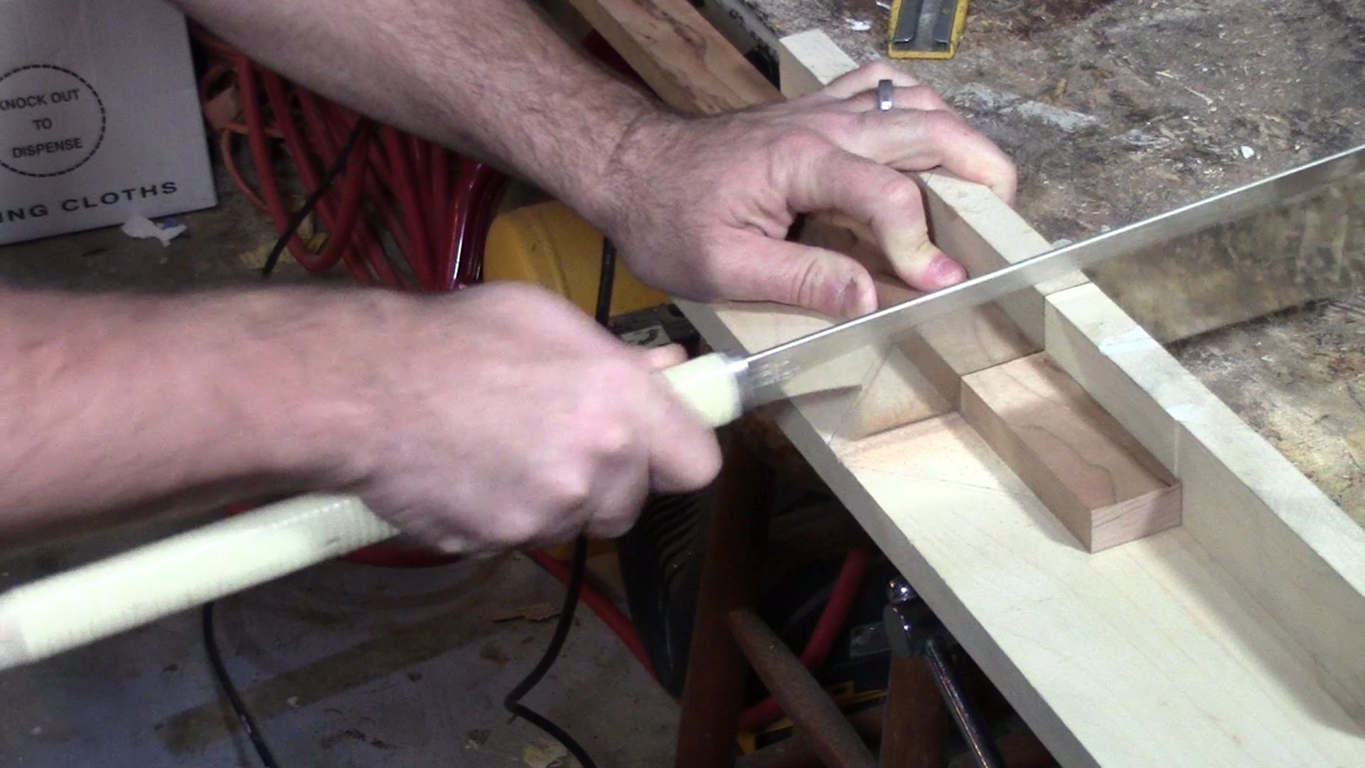 90° Magnetic Hand Saw Guide : 12 Steps (with Pictures) - Instructables