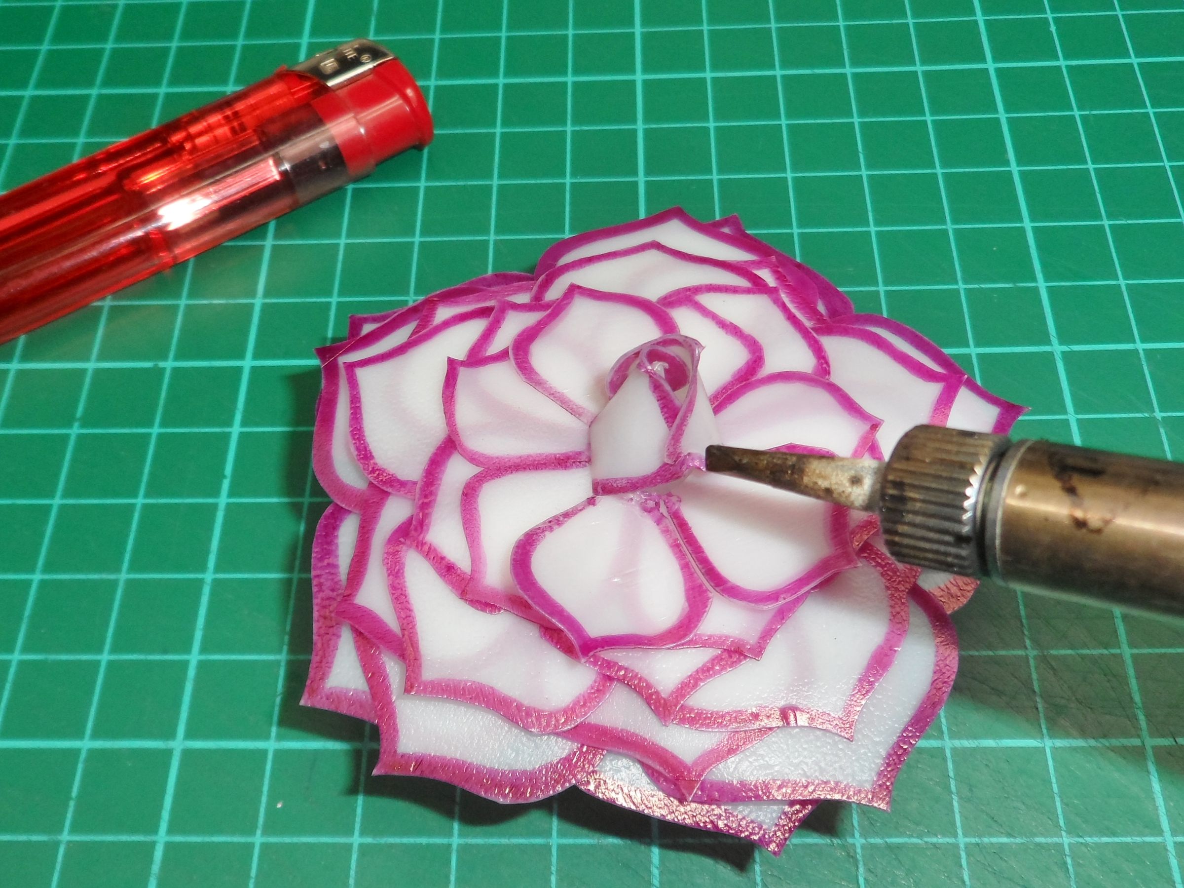 Welding Plastics: LED Flower : 7 Steps (with Pictures) - Instructables