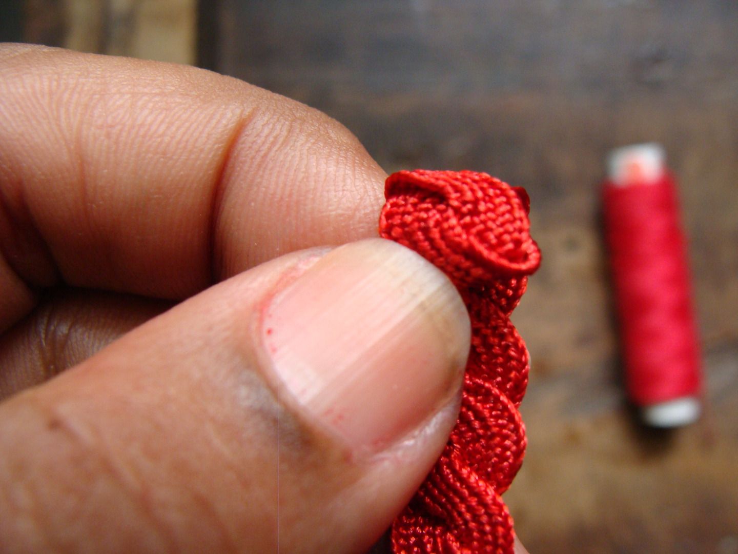 DIY Ric Rac Ribbon Rose : 10 Steps (with Pictures) - Instructables