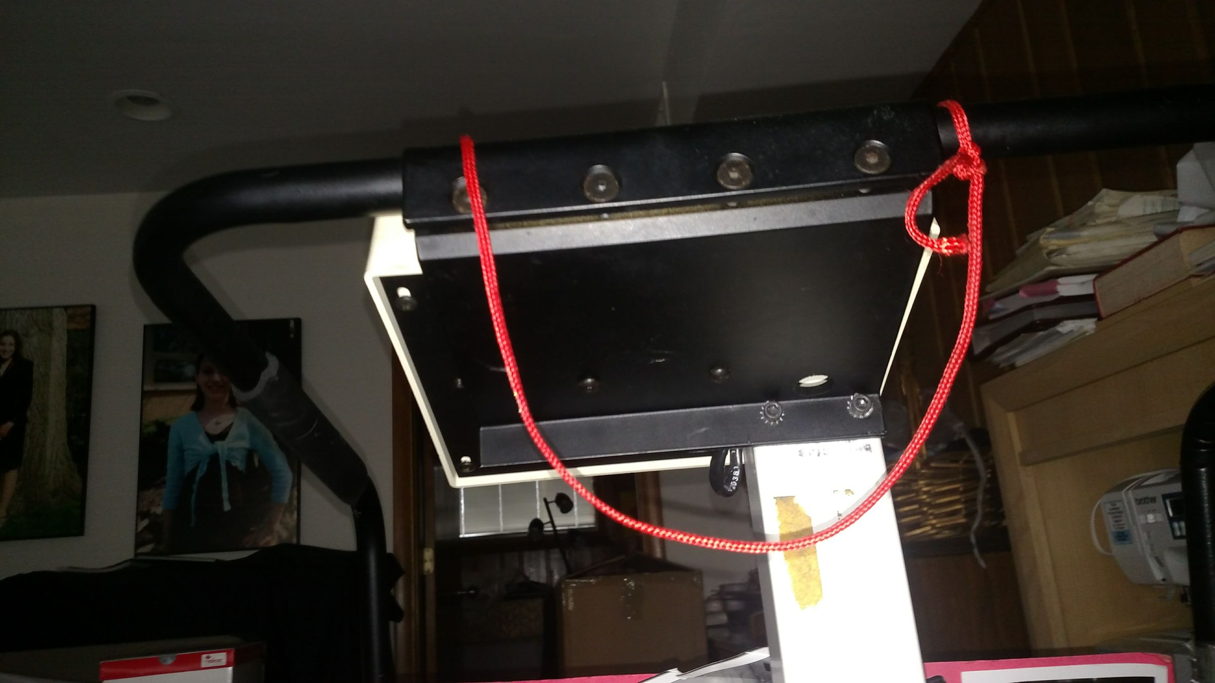 Treadmill Walking Desk/Shelf : 7 Steps (with Pictures) - Instructables