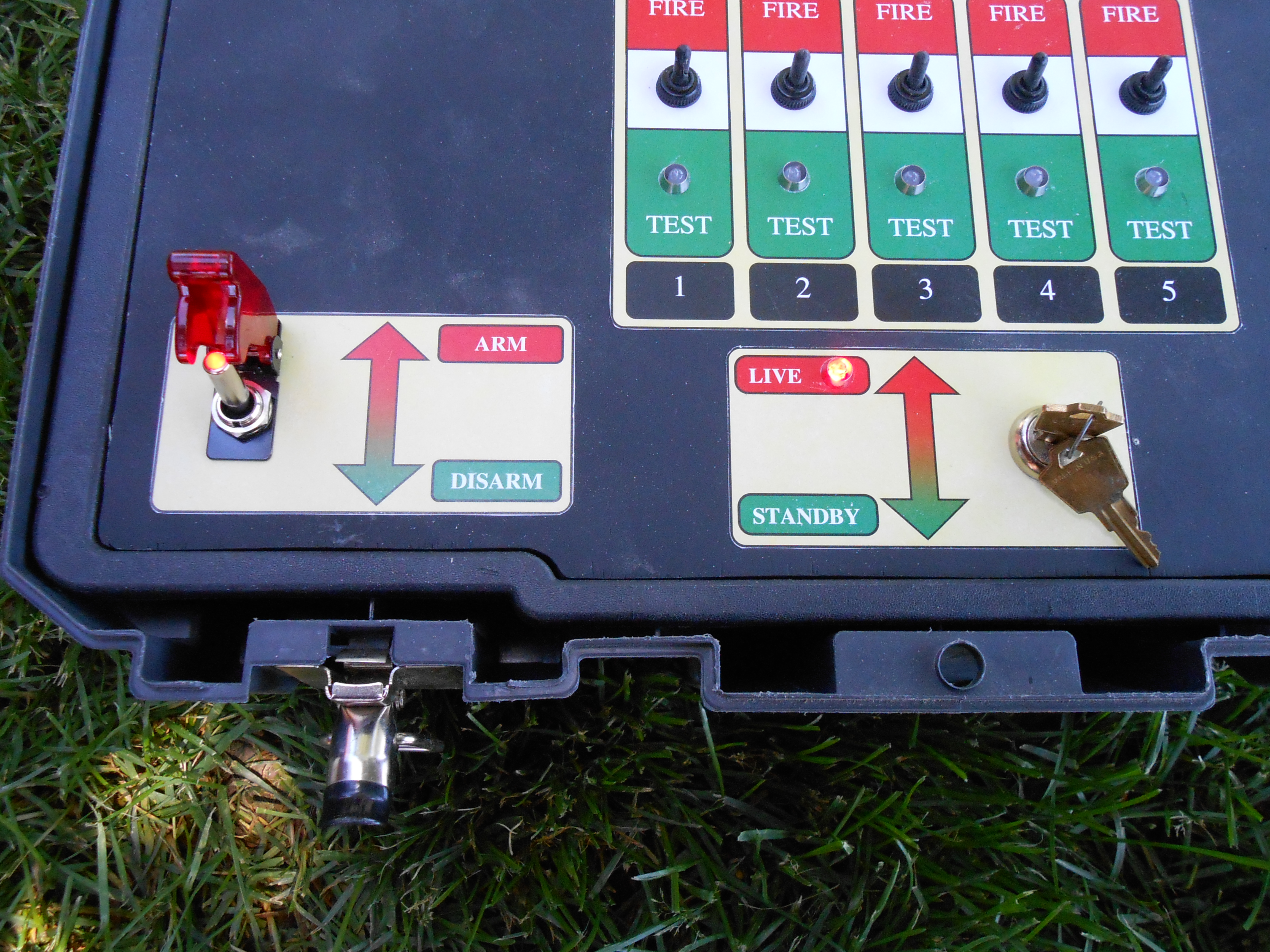 Multiple Rocket Control Center : 20 Steps (with Pictures) - Instructables