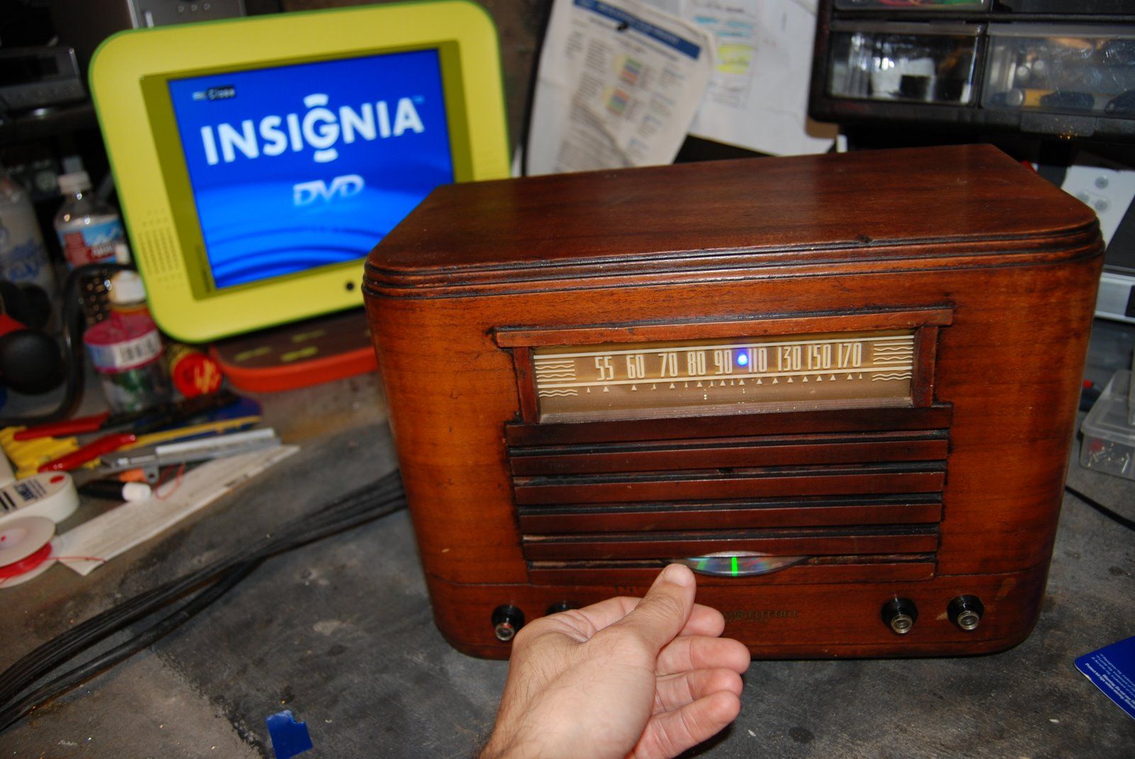 Retro DVD Player : 8 Steps (with Pictures) - Instructables