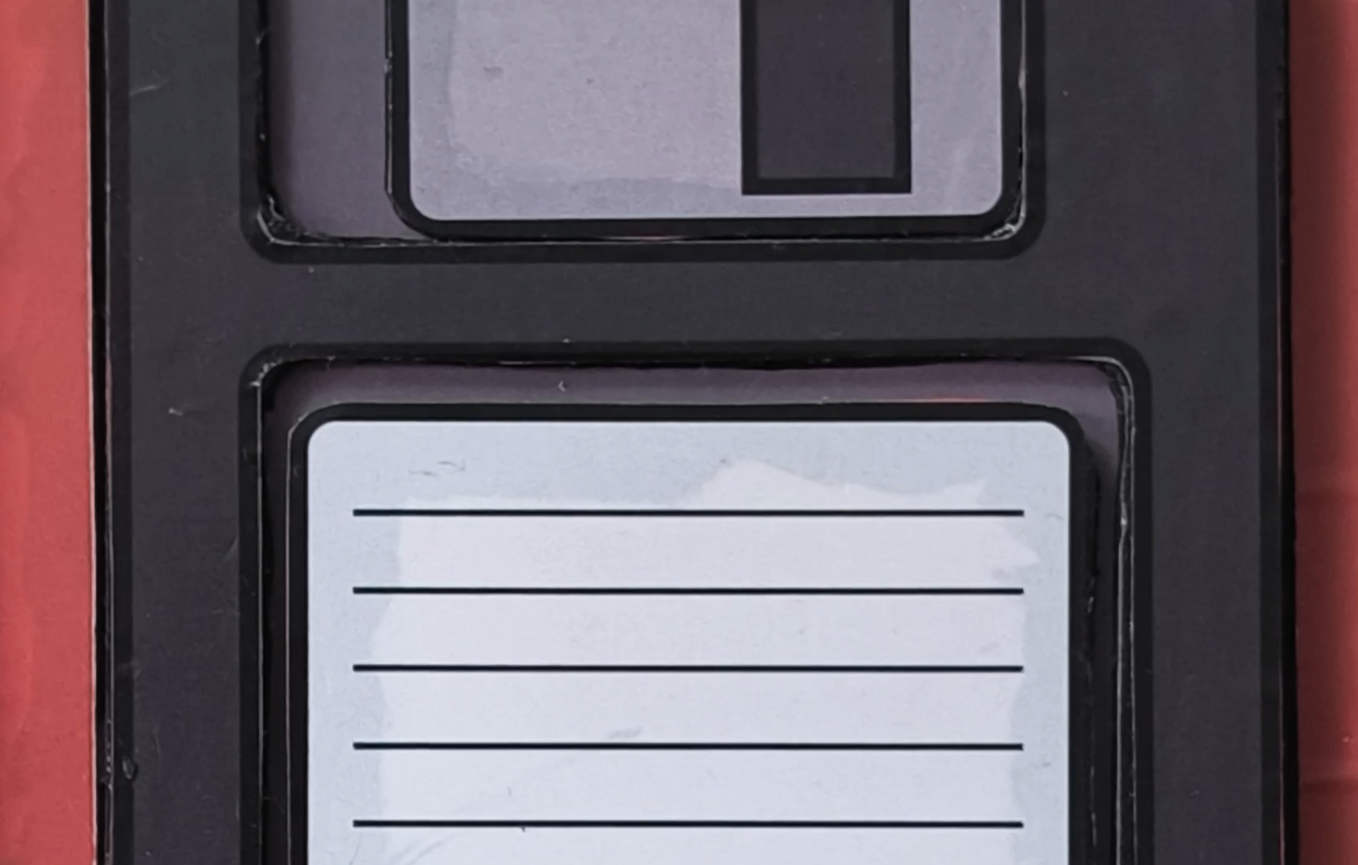 A Beautiful Retro Floppy Disk Picture Frame With a Secret Auto-save ...