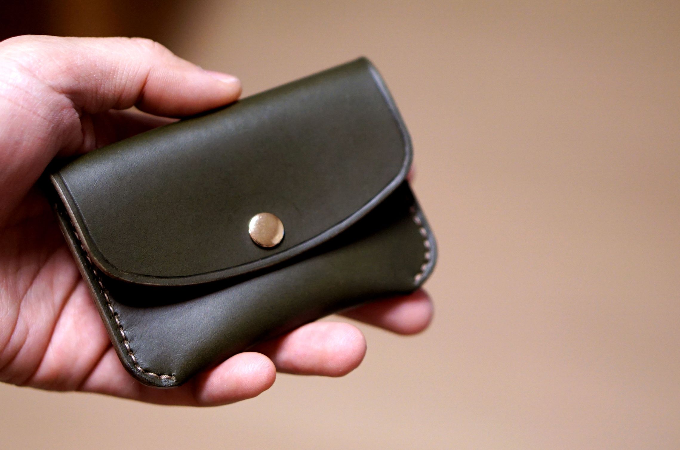 Making Simple Cardcase : 7 Steps (with Pictures) - Instructables