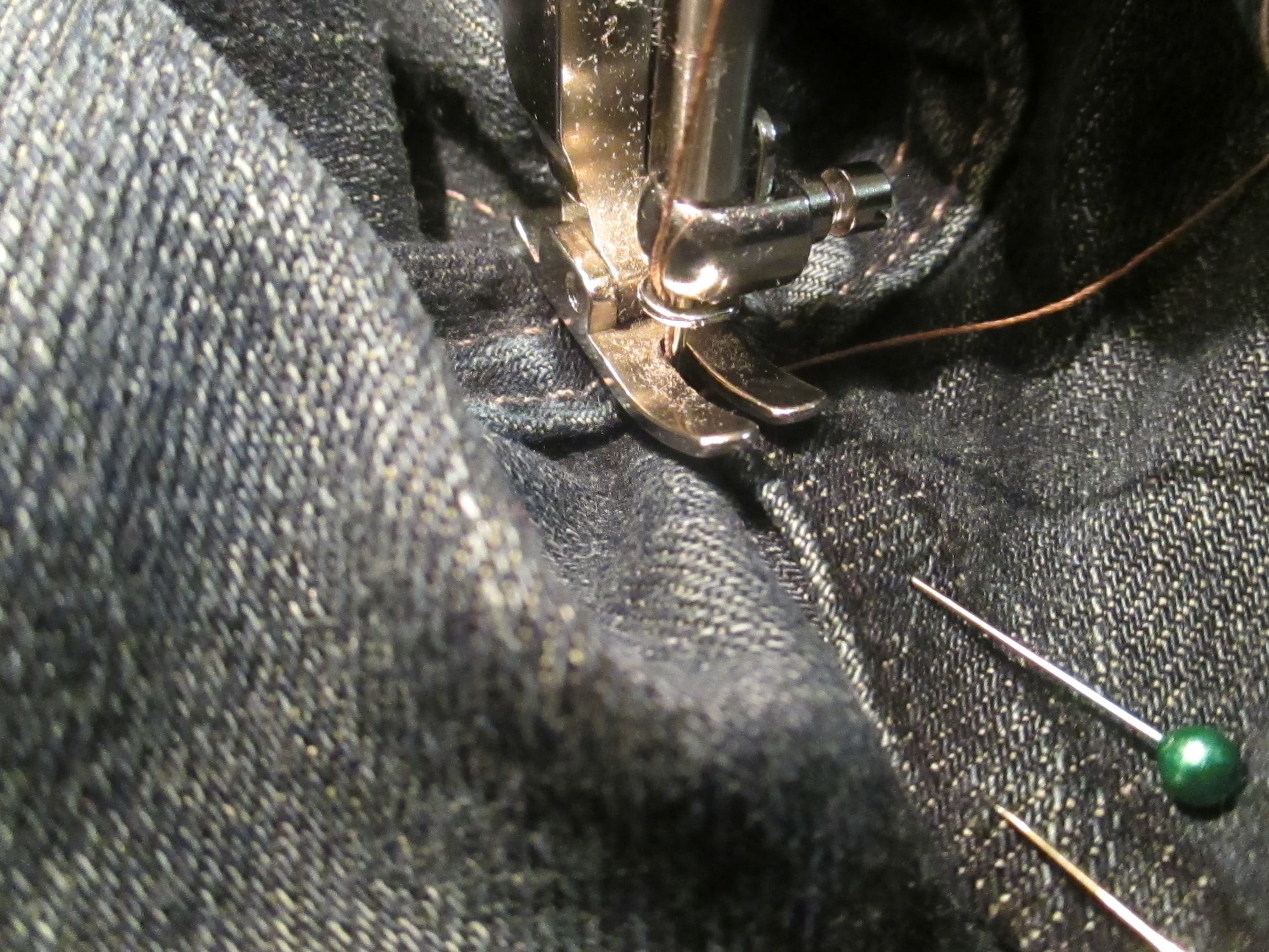 How to Resize Your Jeans : 6 Steps (with Pictures) - Instructables