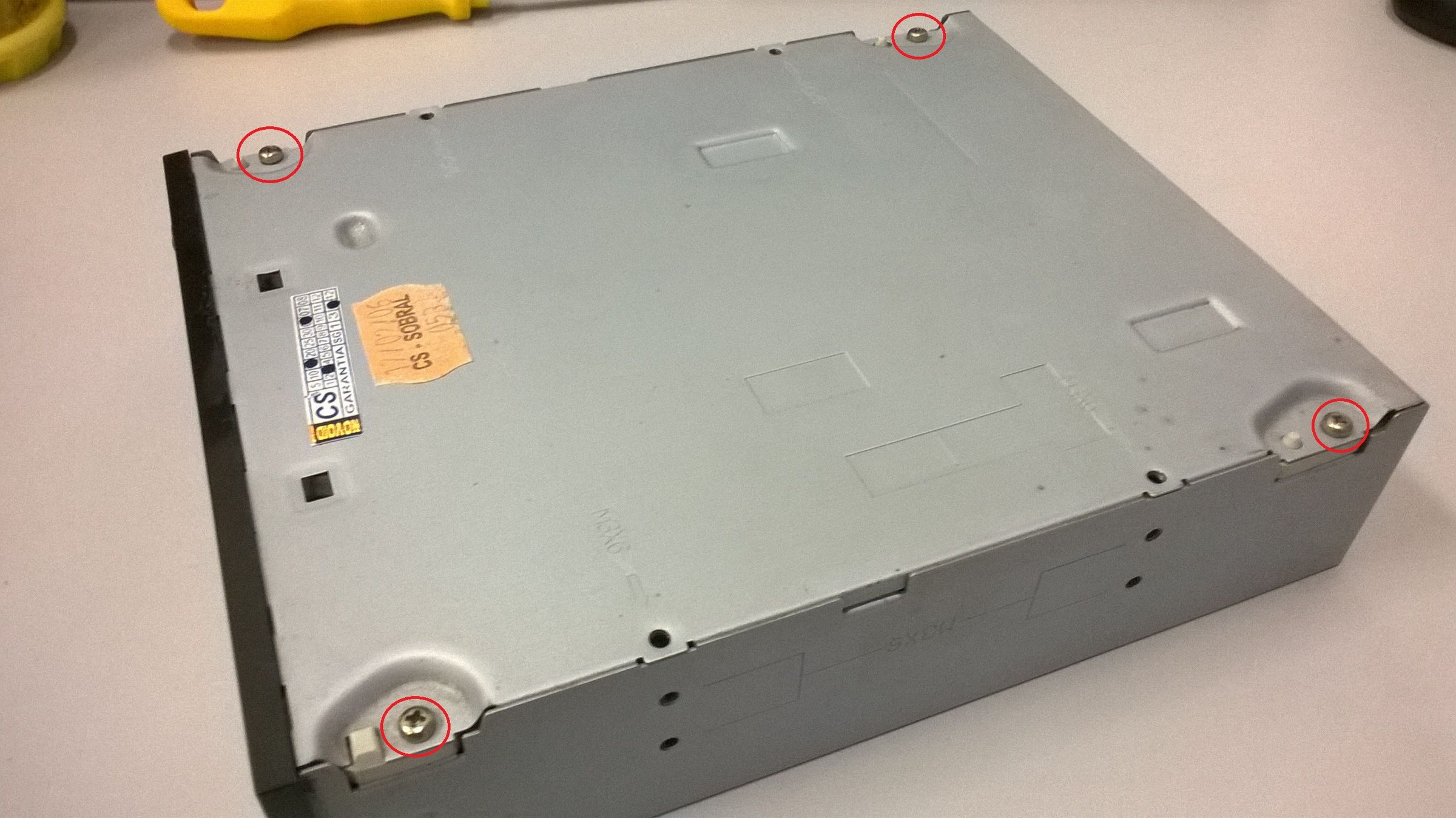 Disassembling a CD/DVD Reader and Reusing Its Parts : 12 Steps (with ...