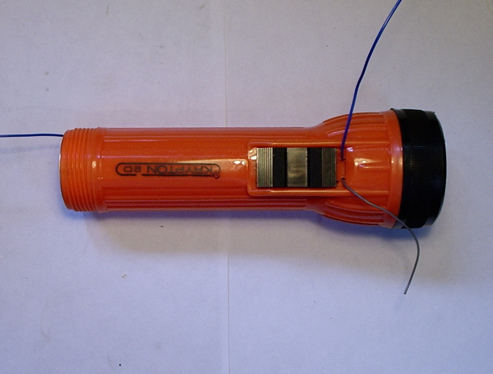 Make a Shock Flashlight! : 7 Steps - Instructables