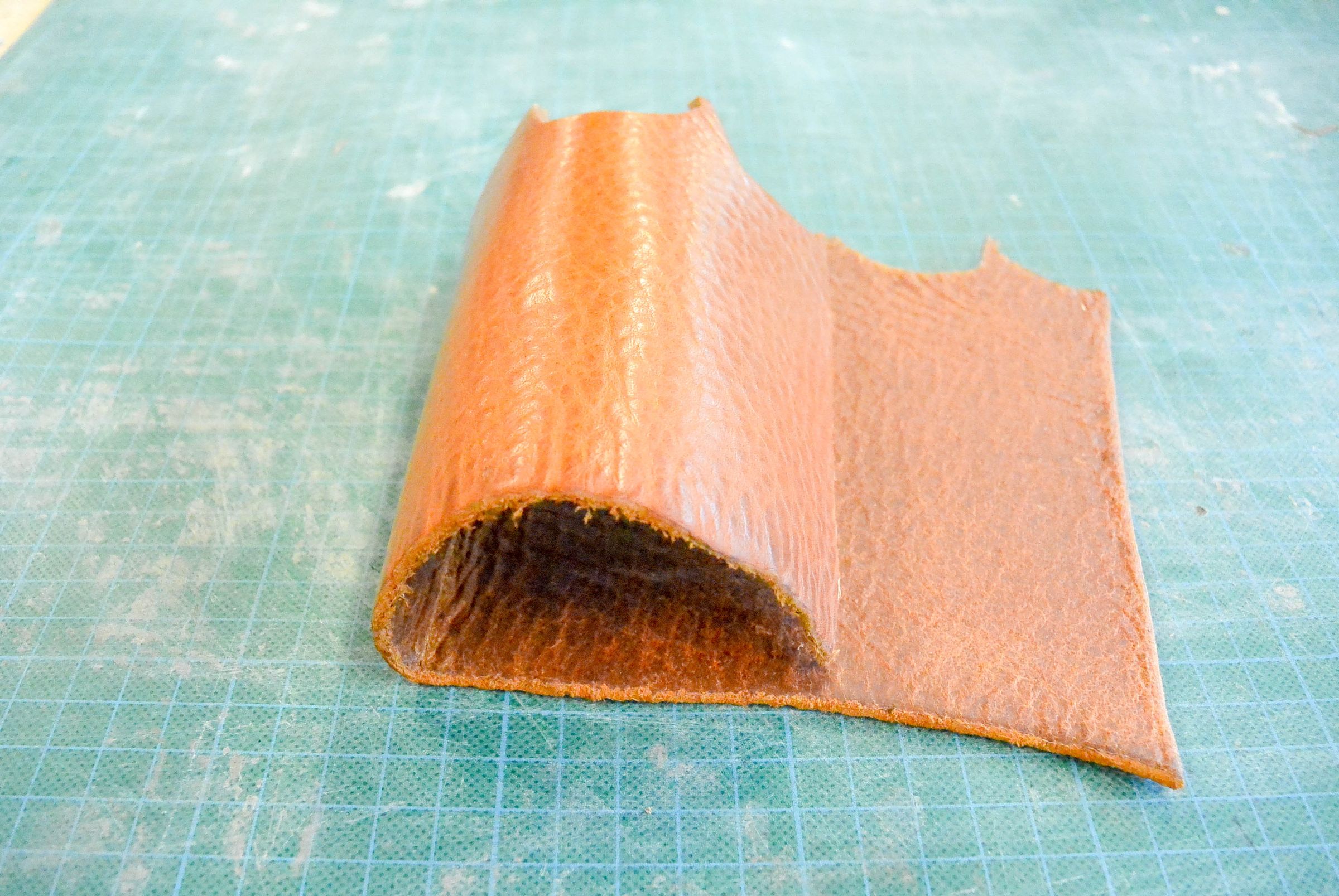 Leather Folding Techniques - Werkplaatsidc : 10 Steps (with Pictures ...