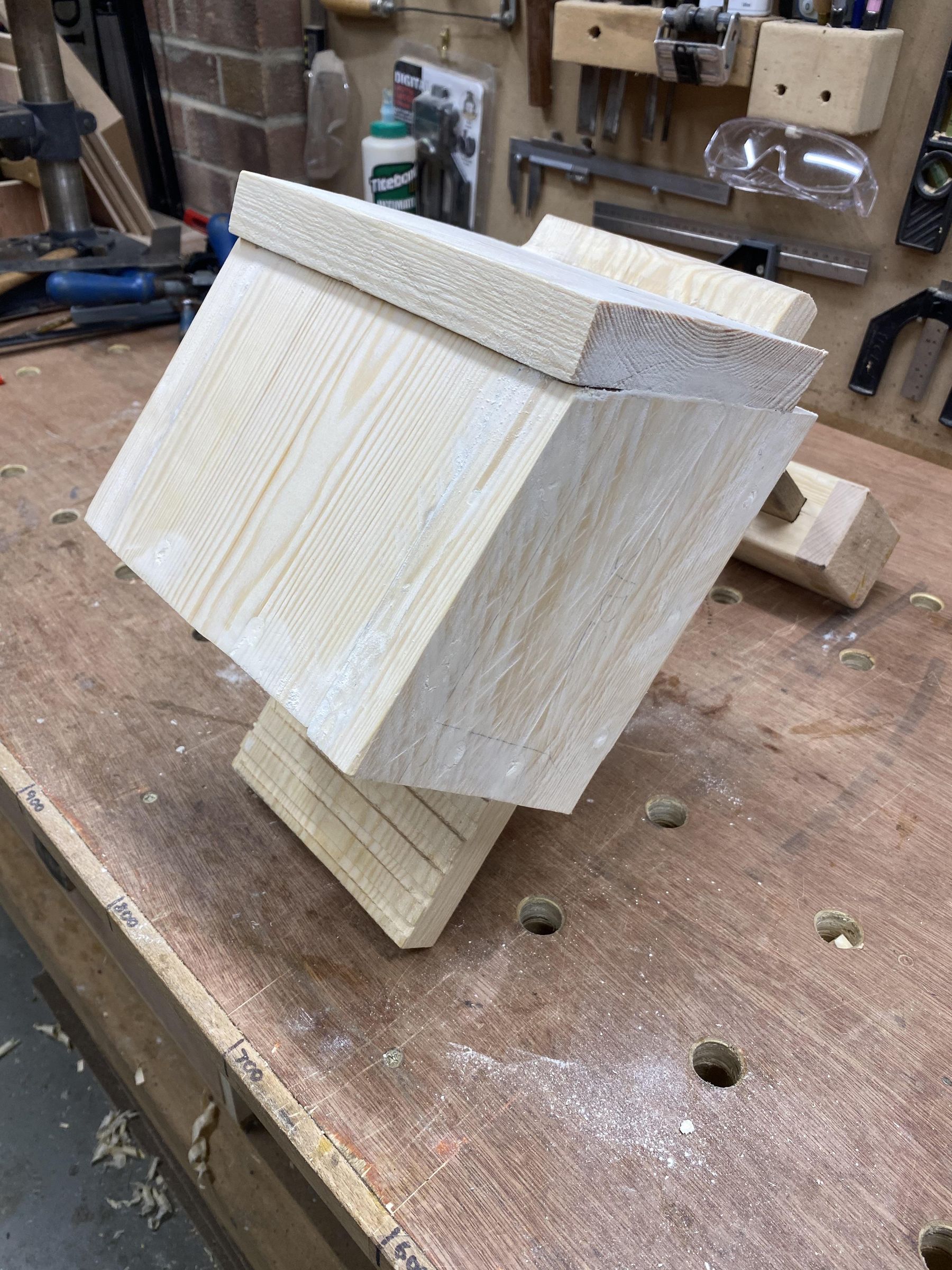 Single Plank Bat Box : 8 Steps (with Pictures) - Instructables