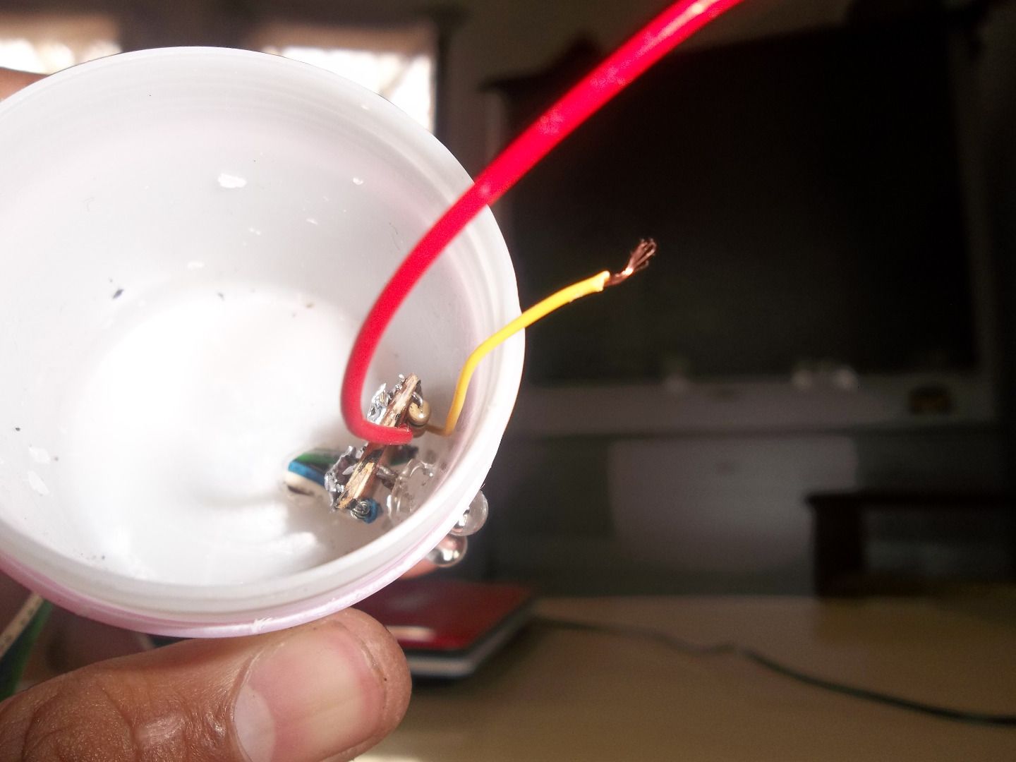 How to Make Simple Water Level Indicator : 4 Steps (with Pictures ...