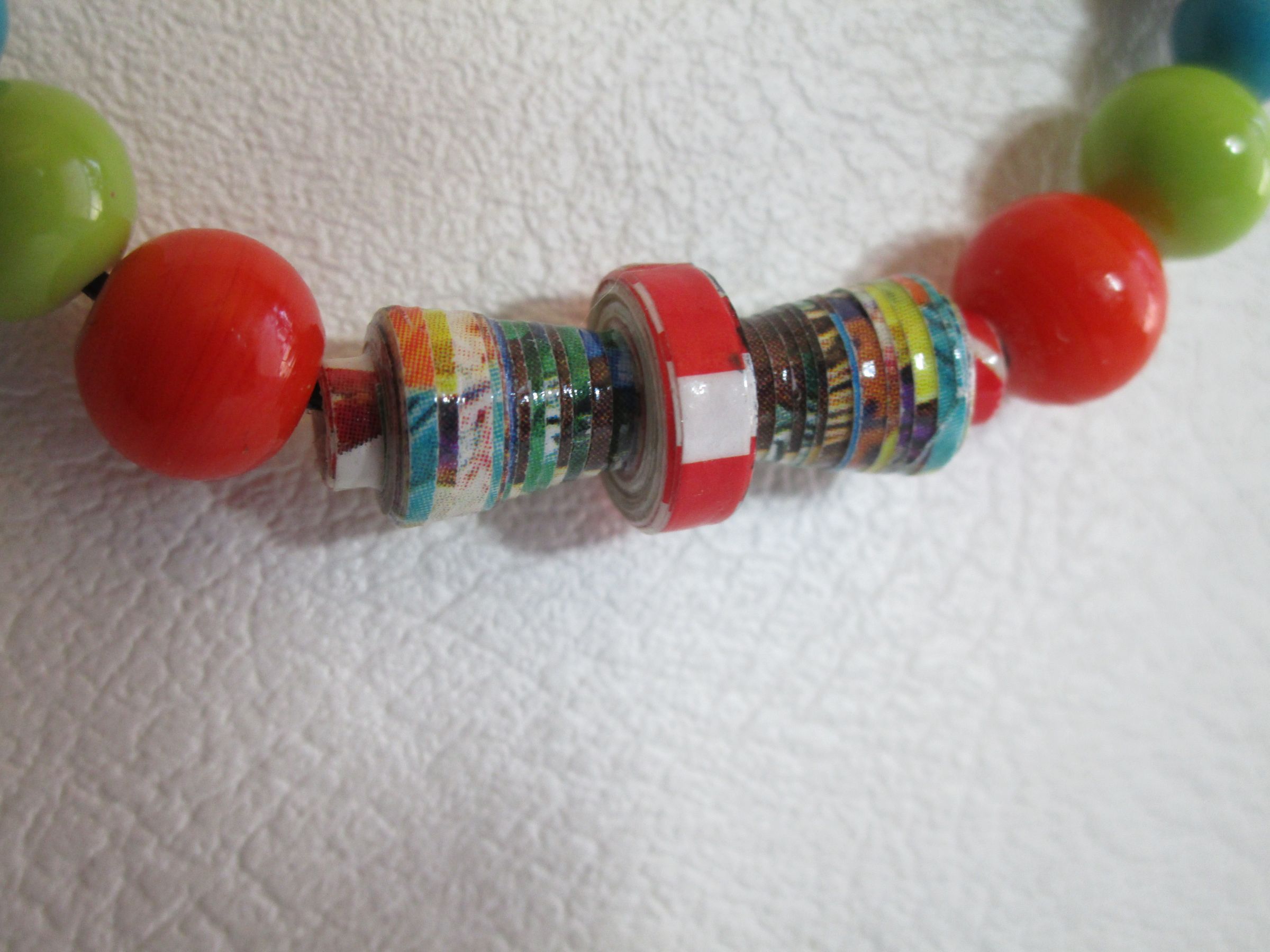 Upcycled Paper Beads : 6 Steps - Instructables
