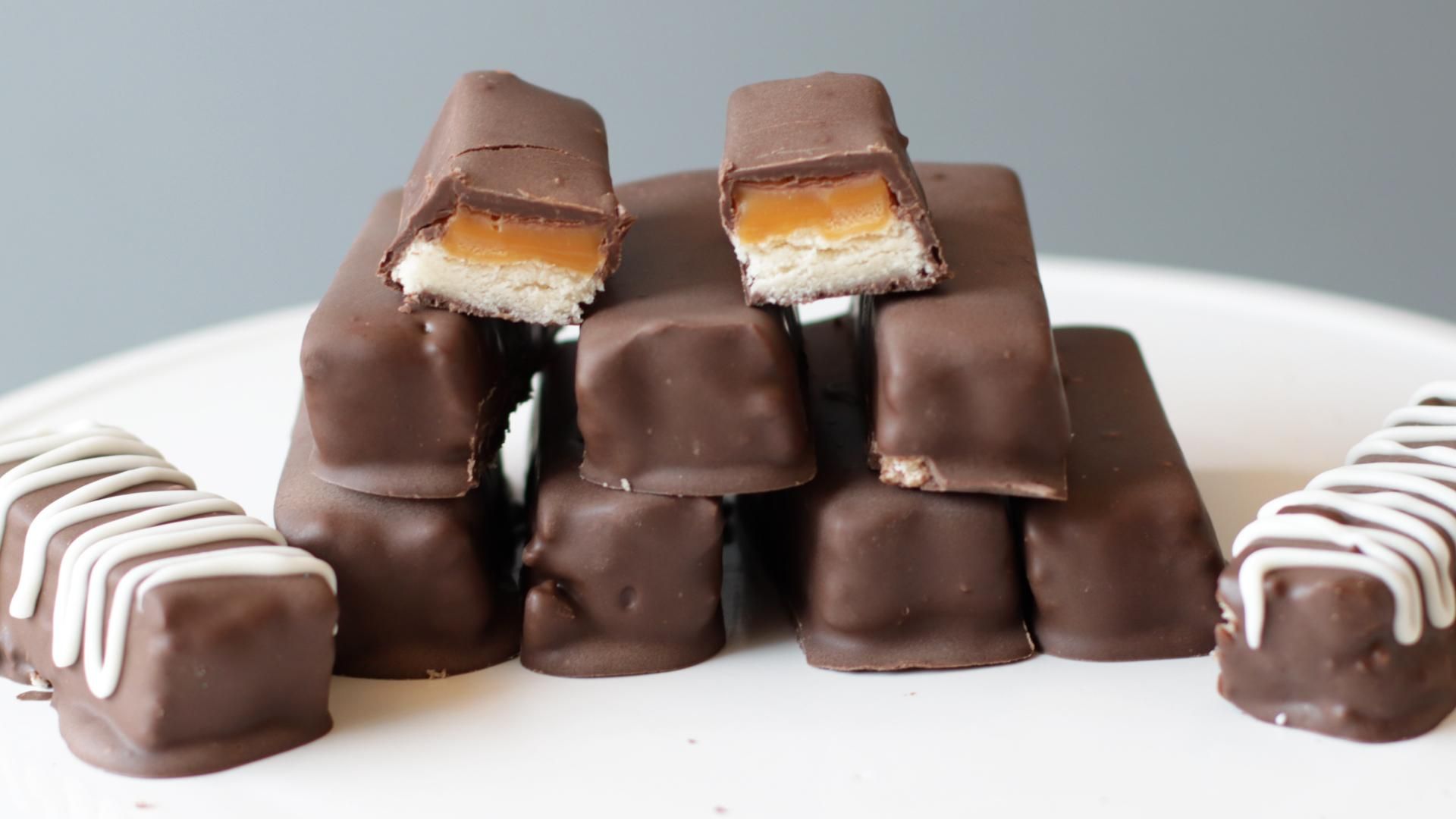 Homemade Twix Bars : 10 Steps (with Pictures) - Instructables