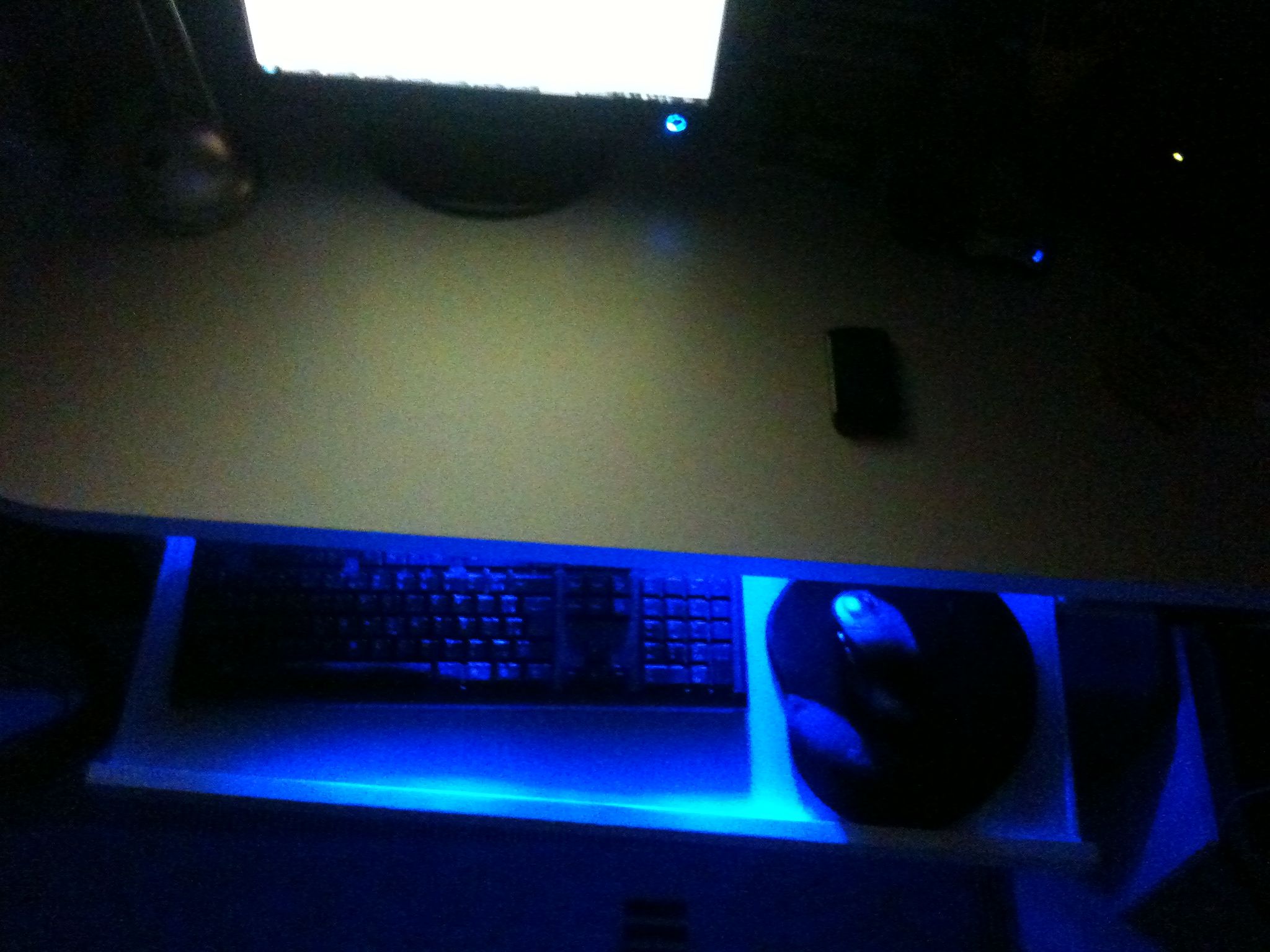 How to Make a Keyboard Night Light : 7 Steps - Instructables