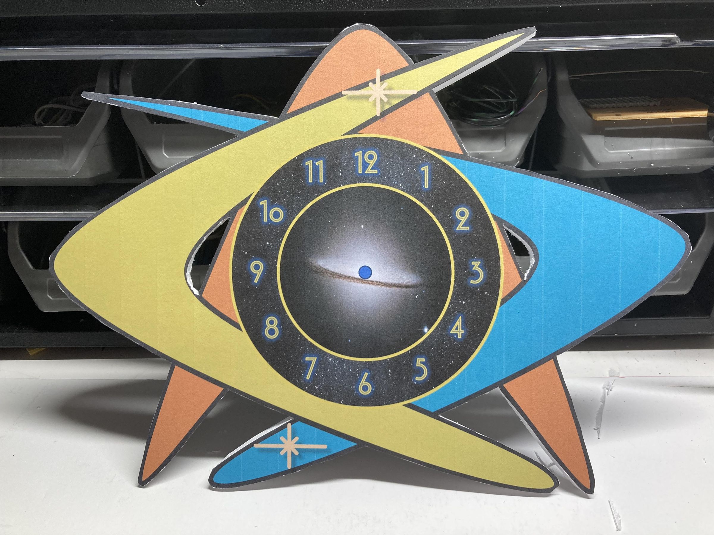 Handmade Space Age Clock : 8 Steps (with Pictures) - Instructables