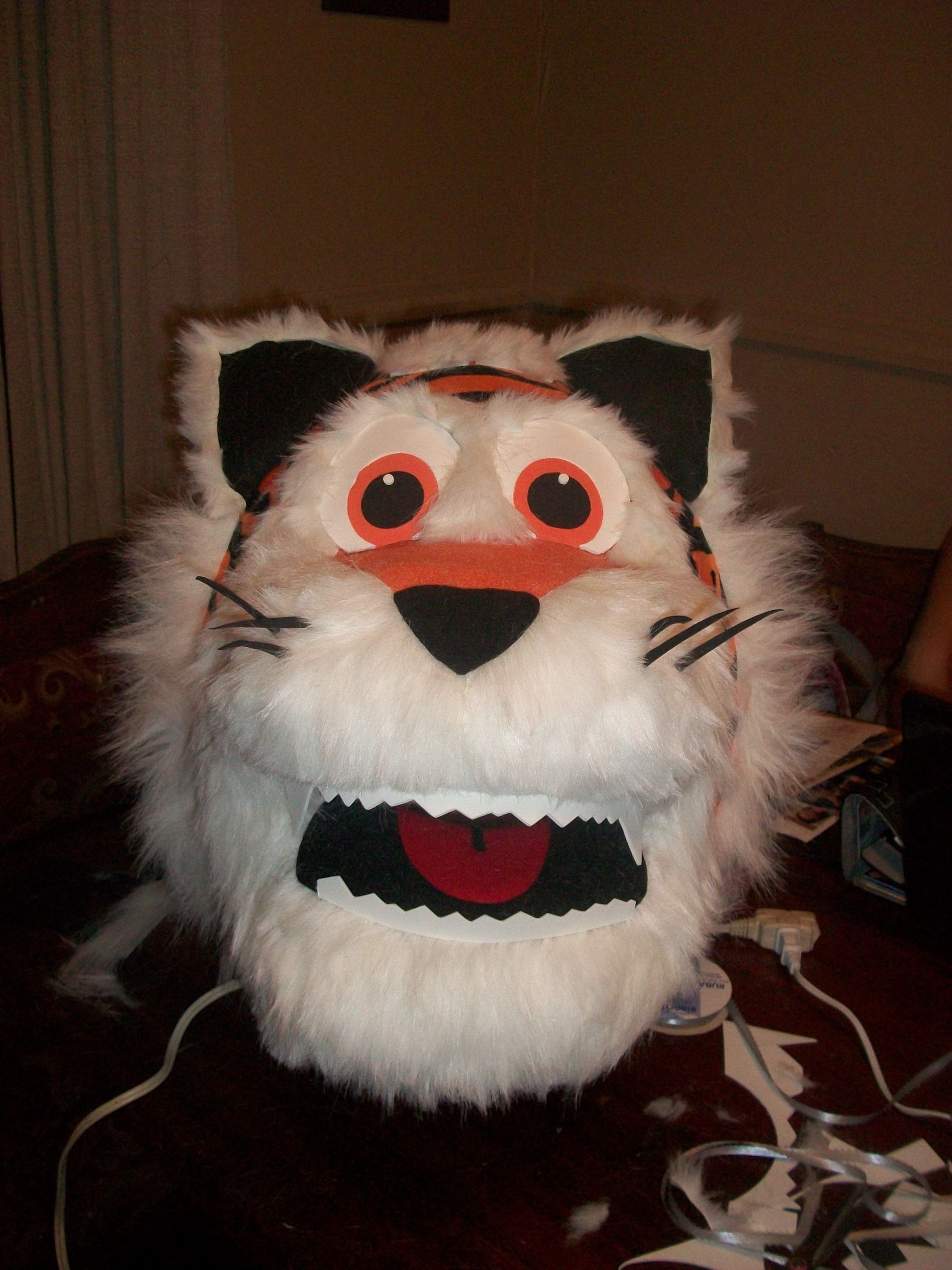 DIY Homemade Cincinnati Bengals Tiger Mascot "Who Dey" : 6 Steps (with ...