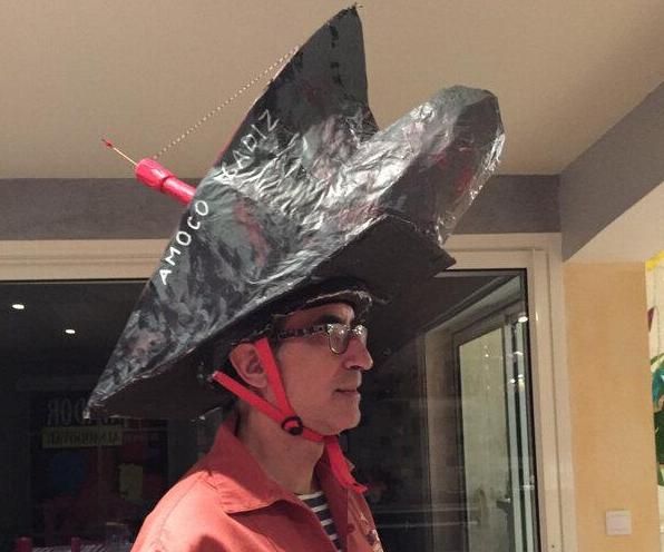 Sinking Amoco Cadiz Hat : 6 Steps - Instructables
