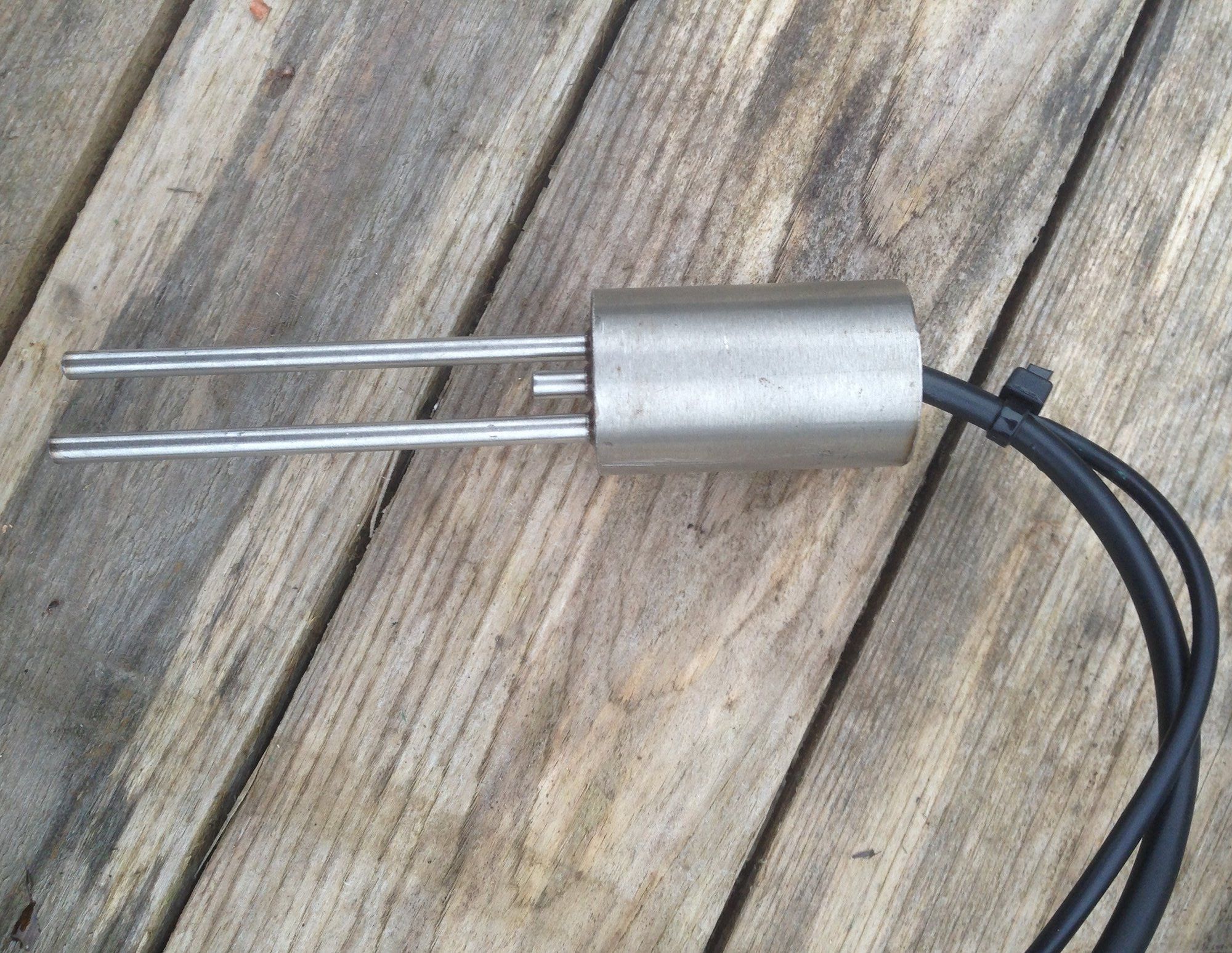 Arduino GPRS Weather Station - Part 2: Upgraded Wind Sensors and ...