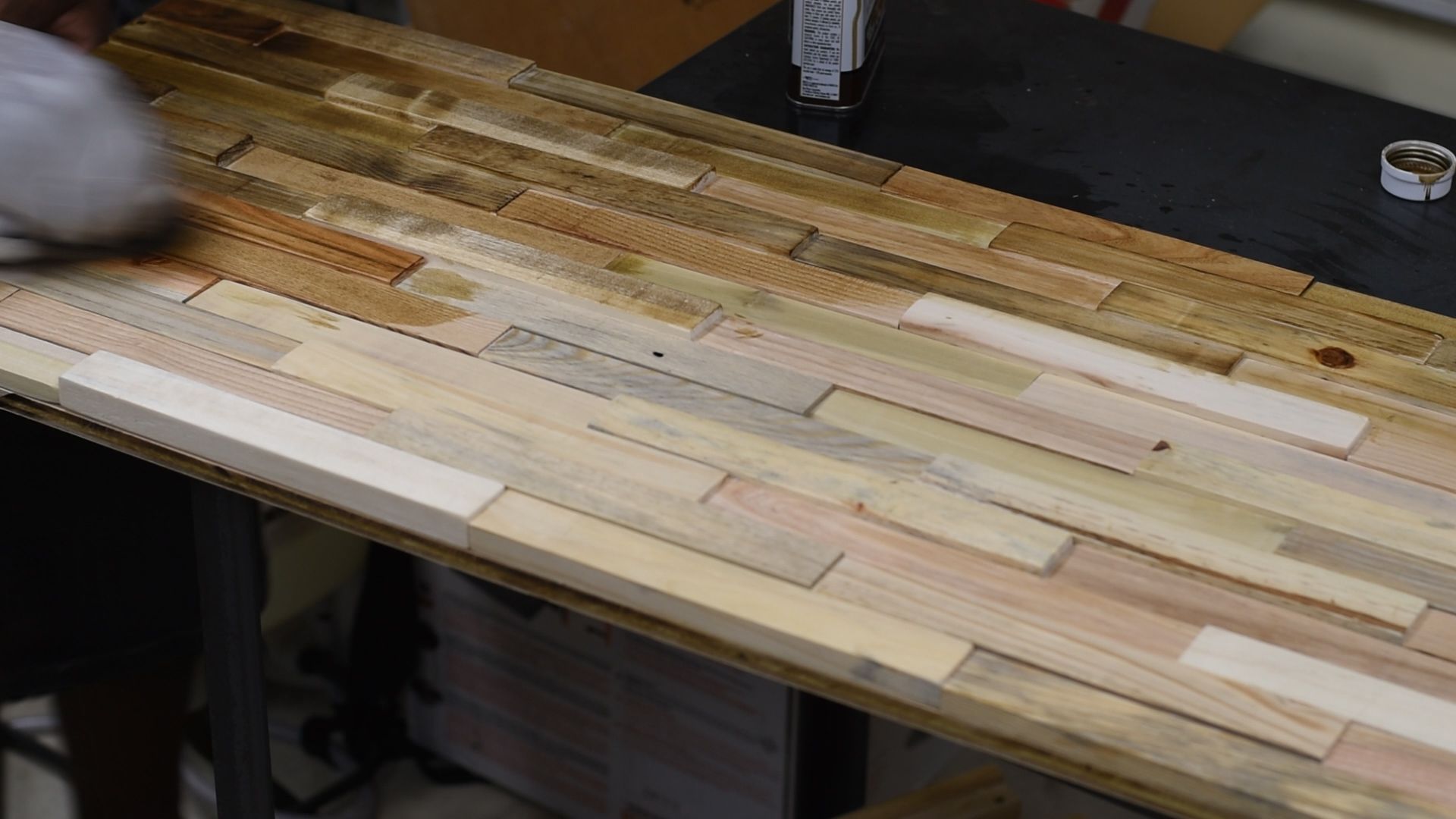 Backsplash From Reclaimed Pallets : 7 Steps (with Pictures) - Instructables