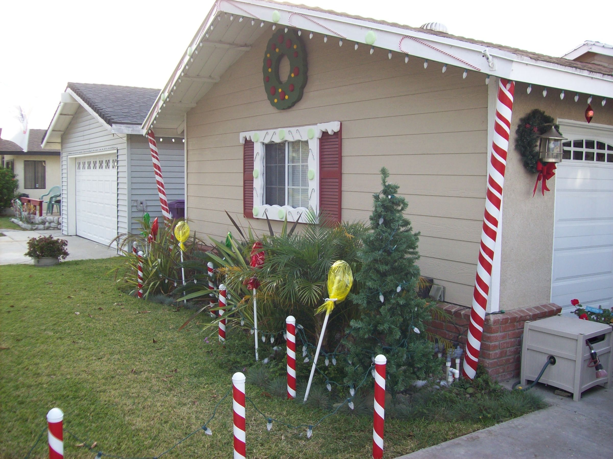 Christmas Candy Cane Post : 4 Steps (with Pictures) - Instructables