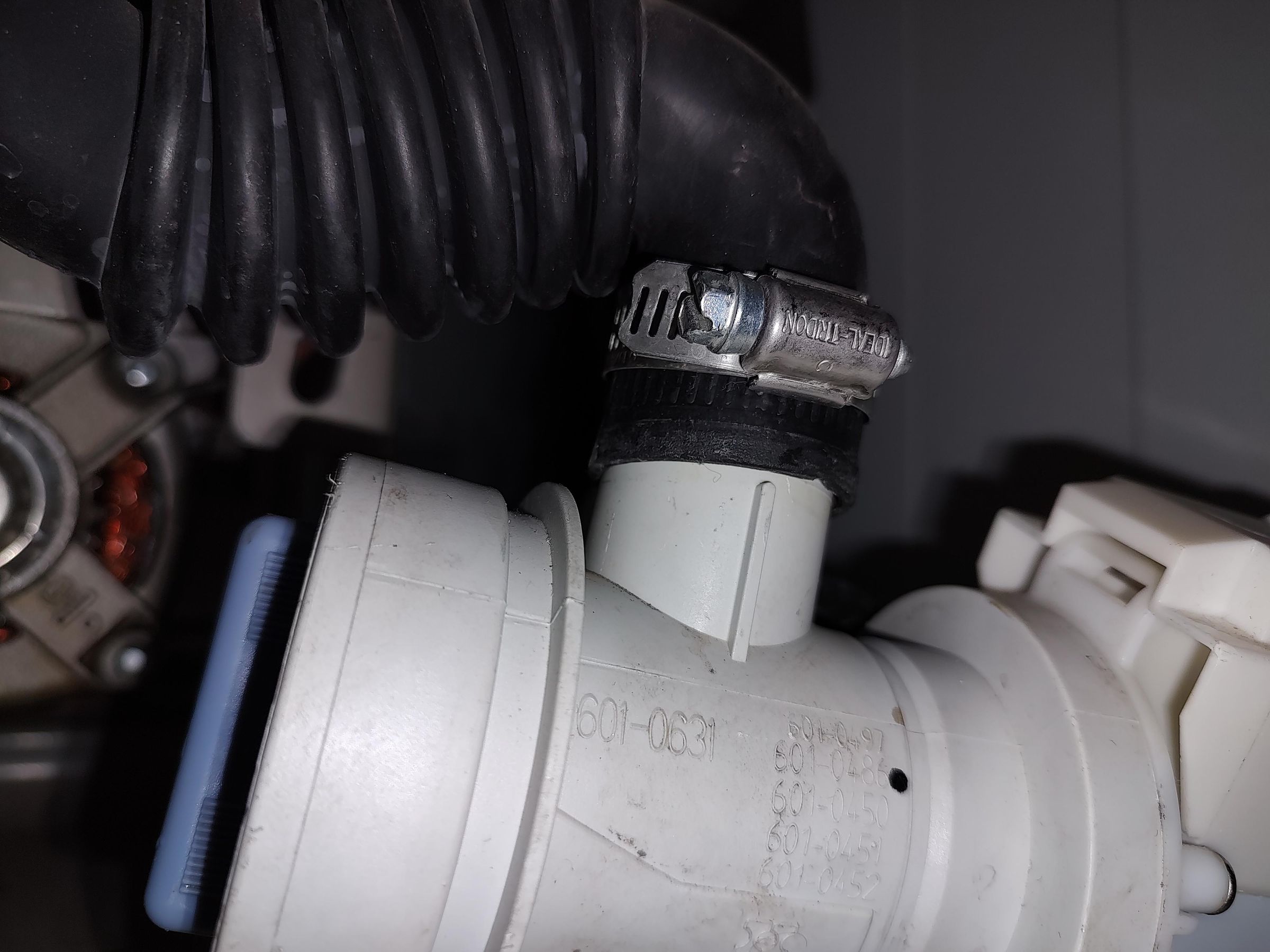 Changing a Front Load Washing Machine Pump : 6 Steps - Instructables