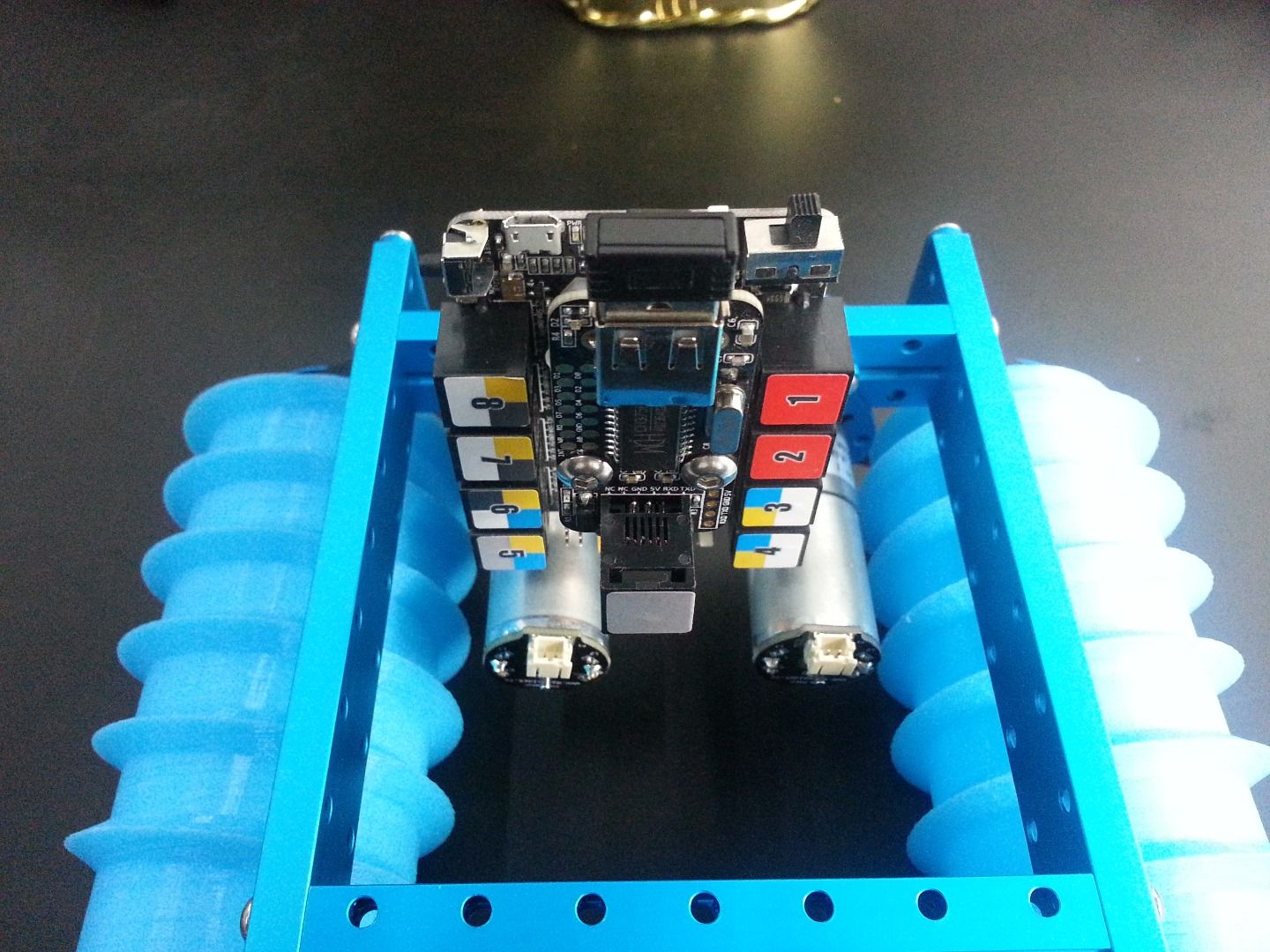 How to Build a Screw-Propelled Vehicles : 8 Steps (with Pictures ...