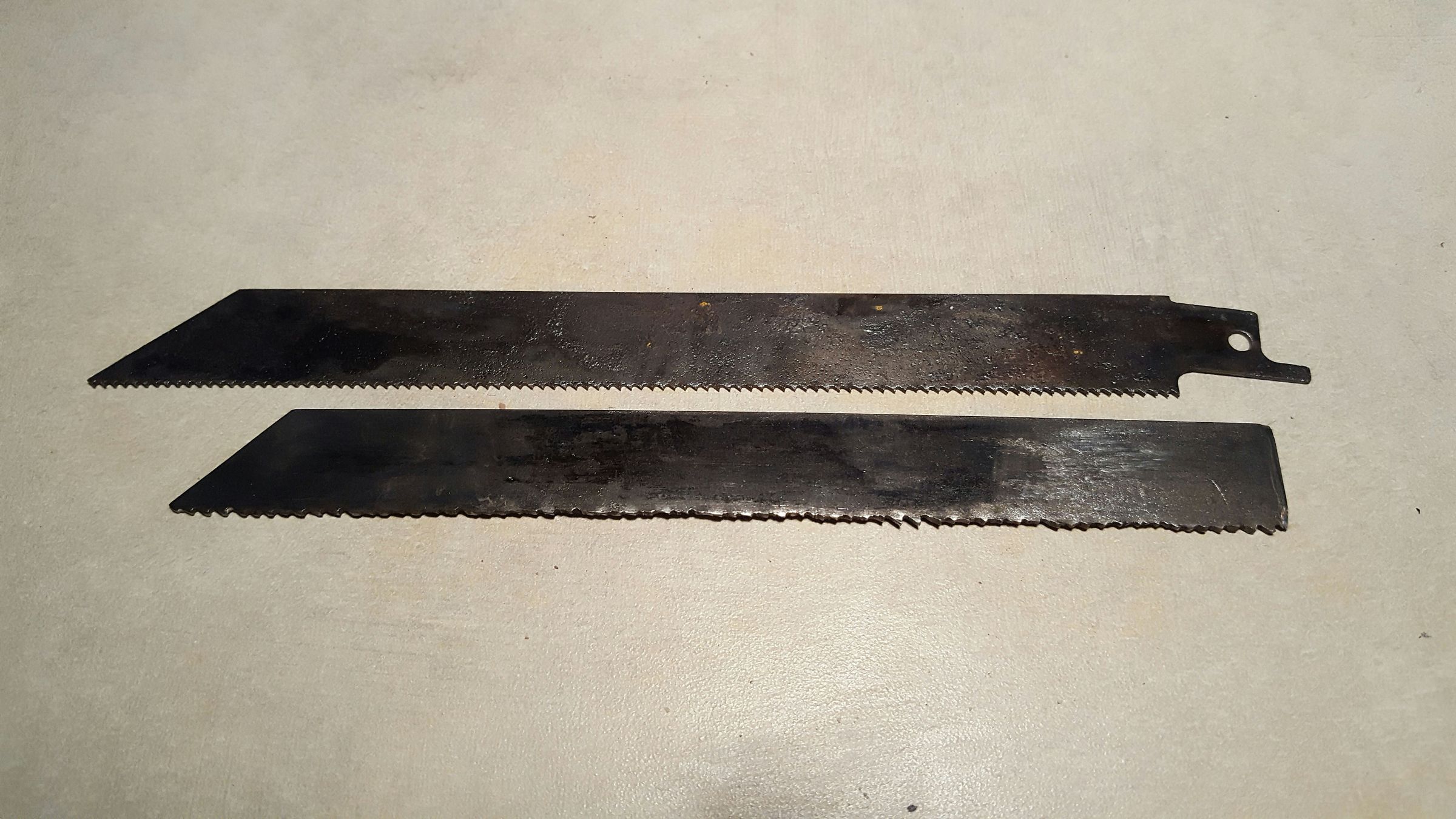 DIY Carving Knifes From Hacksaw Blades + Custom Box : 8 Steps (with ...
