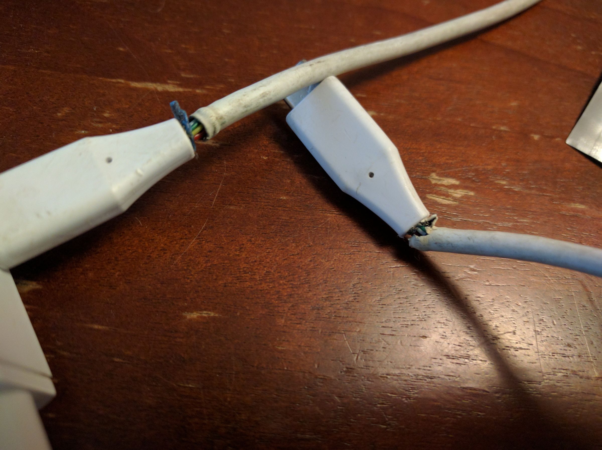 Fix Exposed Wires in Charger : 4 Steps (with Pictures) - Instructables