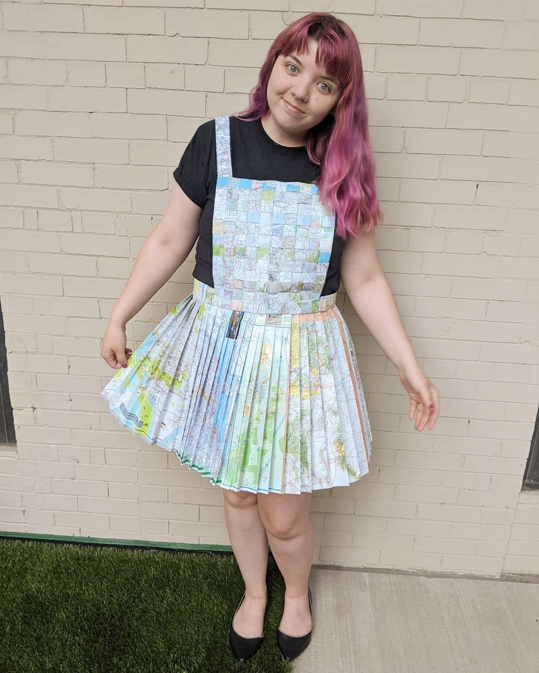 Paper Map Pinafore Dress : 10 Steps (with Pictures) - Instructables