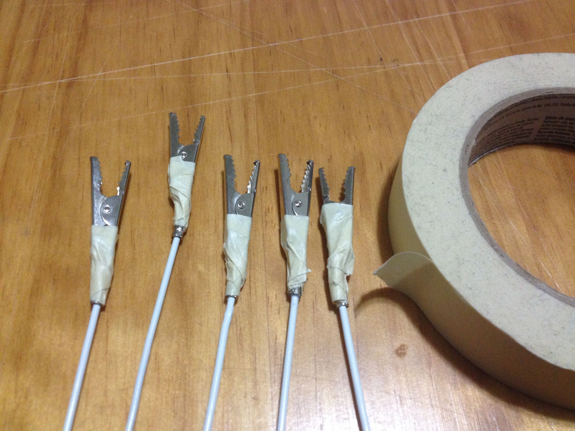 Small Parts Painting Stand : 8 Steps - Instructables