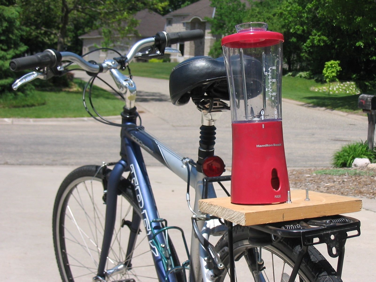 How to Create a Smoothie Making Human Powered Bike Blender for Less ...