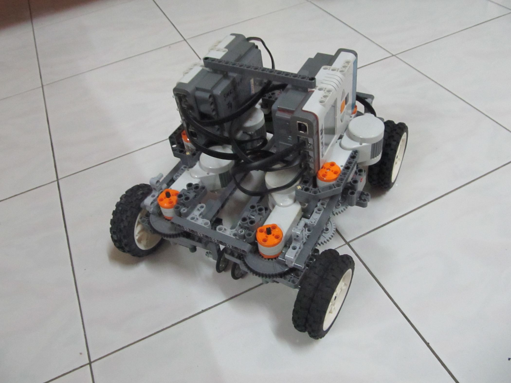 Crab Bot, Sidestepping Robot : 4 Steps - Instructables