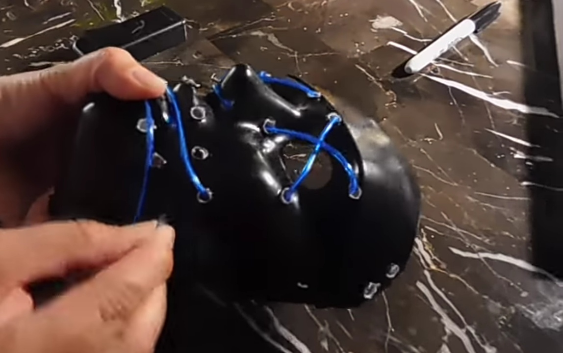 How to Make a DIY Purge Halloween Mask for Kinds and Adult : 4 Steps ...