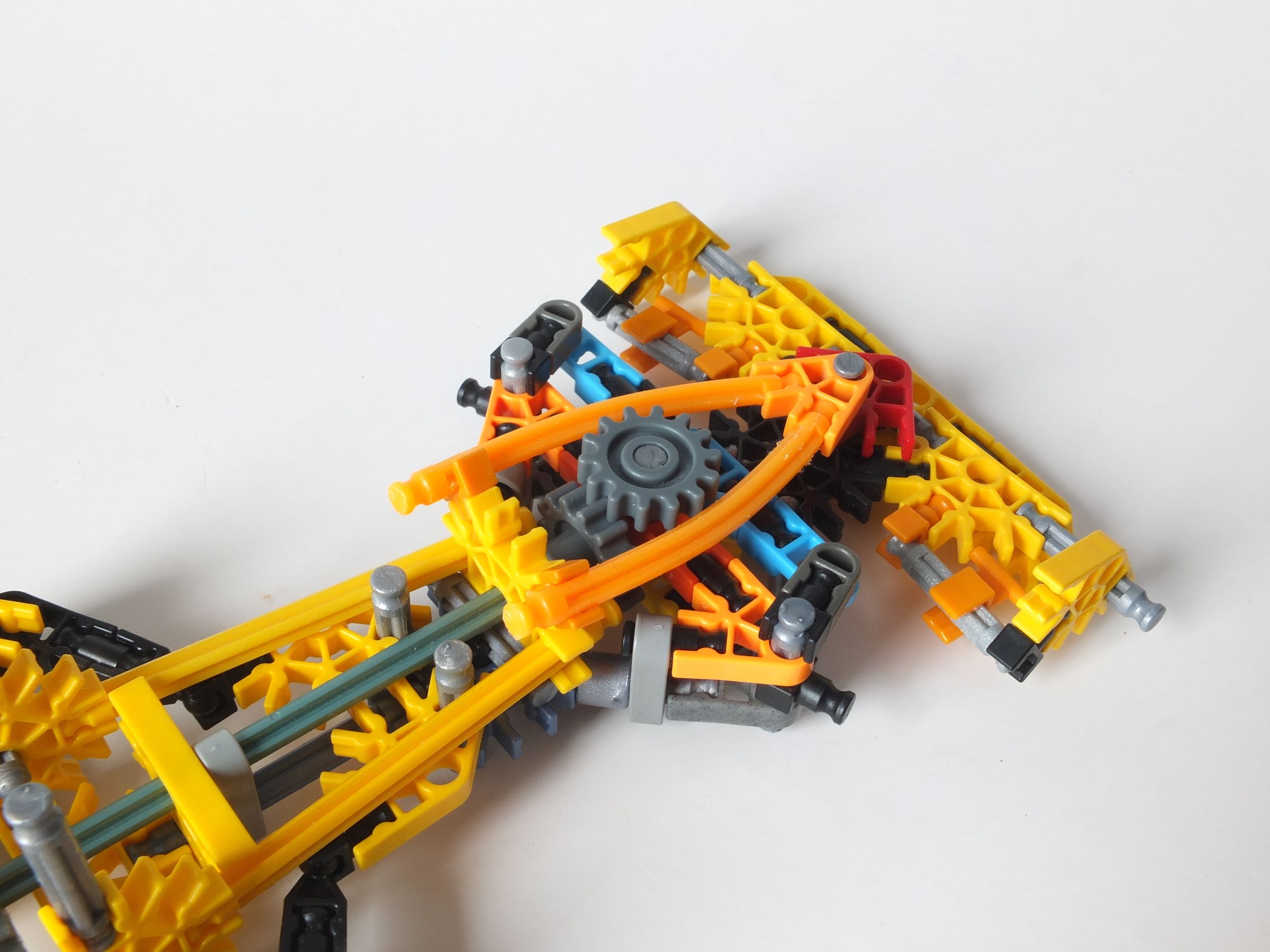 K'NEX F1 Race Car : 4 Steps - Instructables