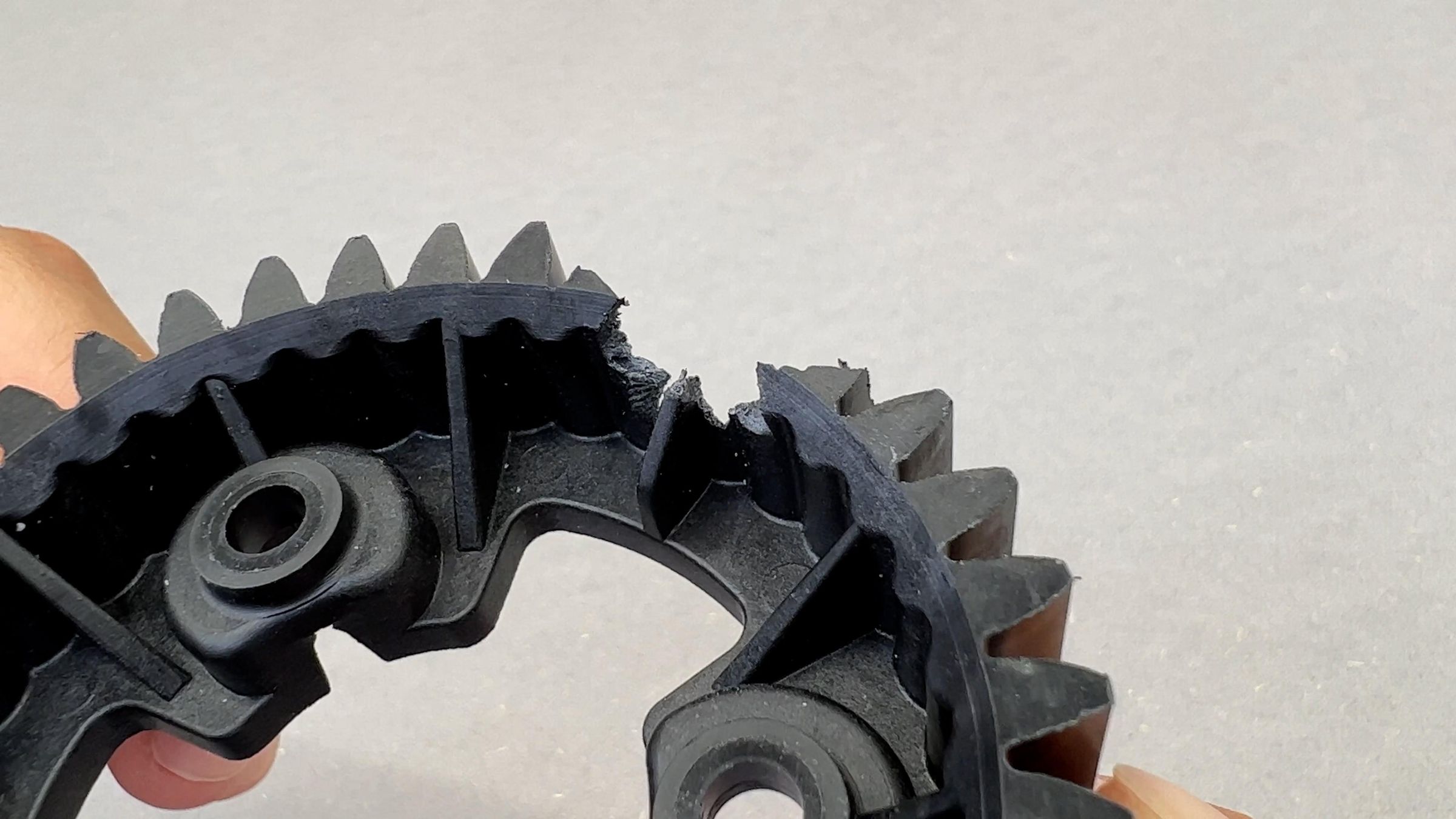 Gear Teeth Repair With a Candle! : 11 Steps (with Pictures) - Instructables