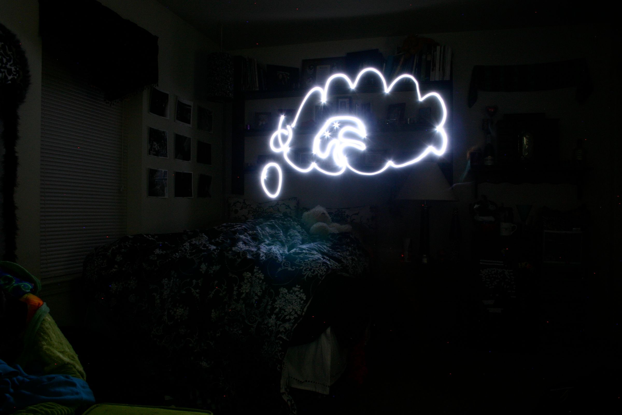 How to Create a Light Stop Motion Video : 4 Steps - Instructables