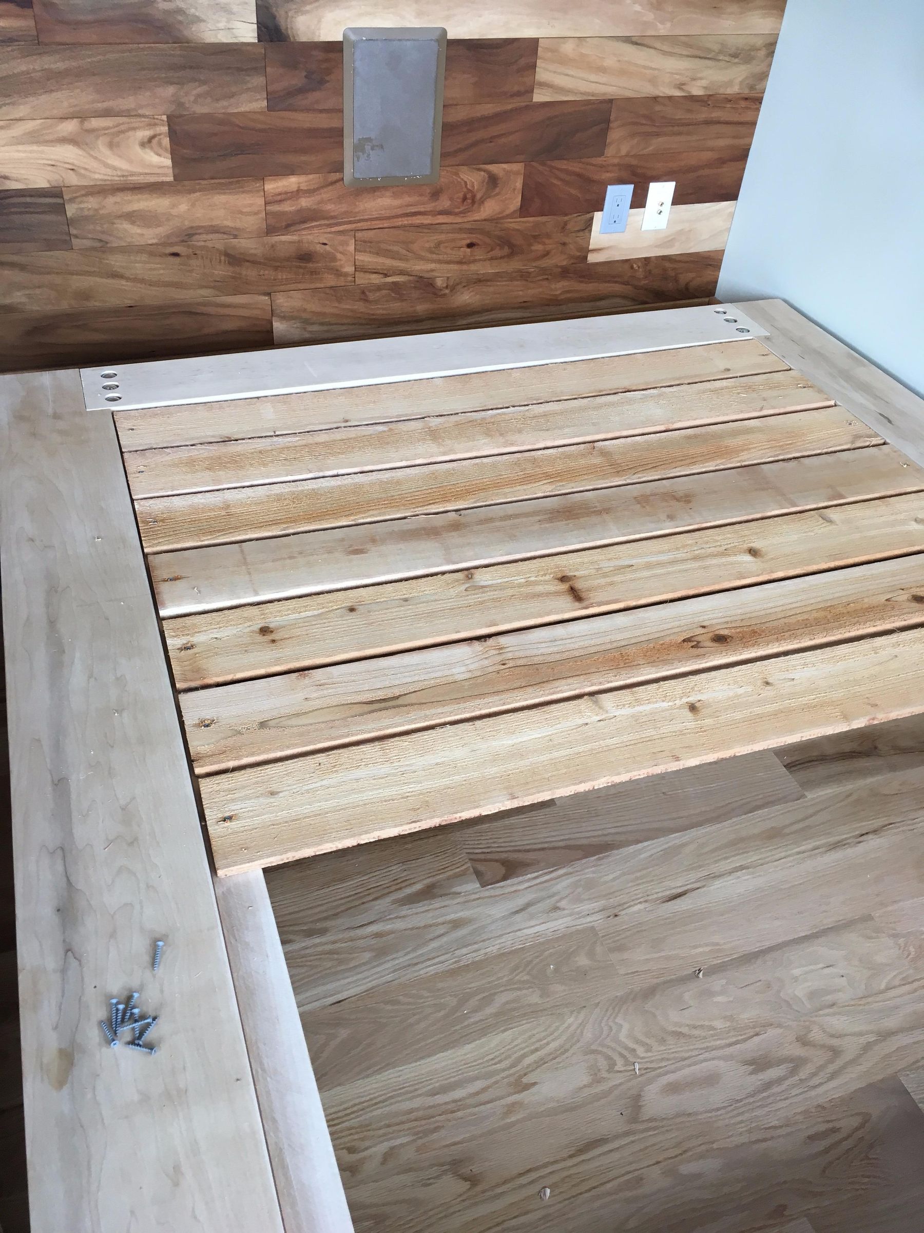 Massive Timbered Platform Bed : 4 Steps (with Pictures) - Instructables