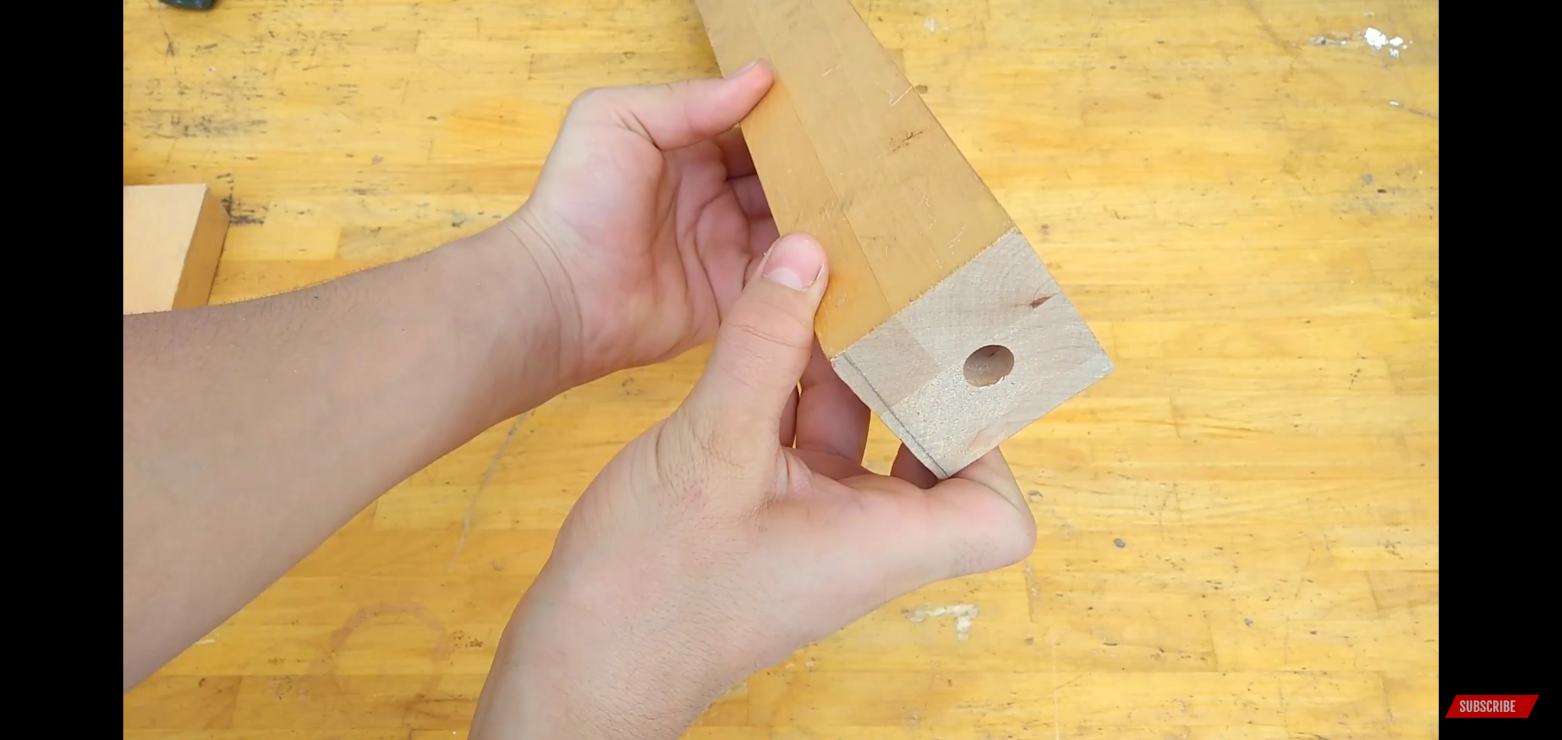 DIY Magnetic 3-in-1 Hand Saw Guide - Cut Straight & Square Without ...