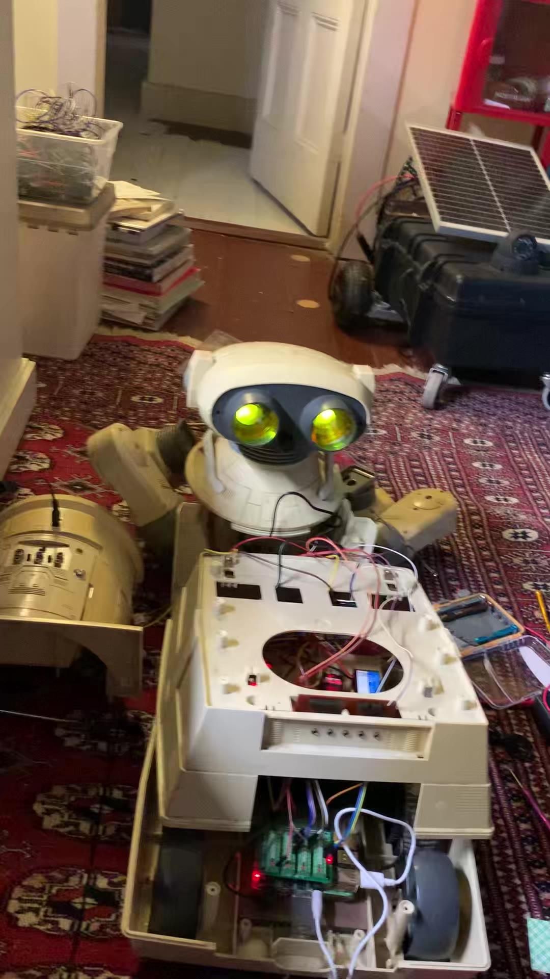 Modernize a 1980s Robot : 14 Steps (with Pictures) - Instructables