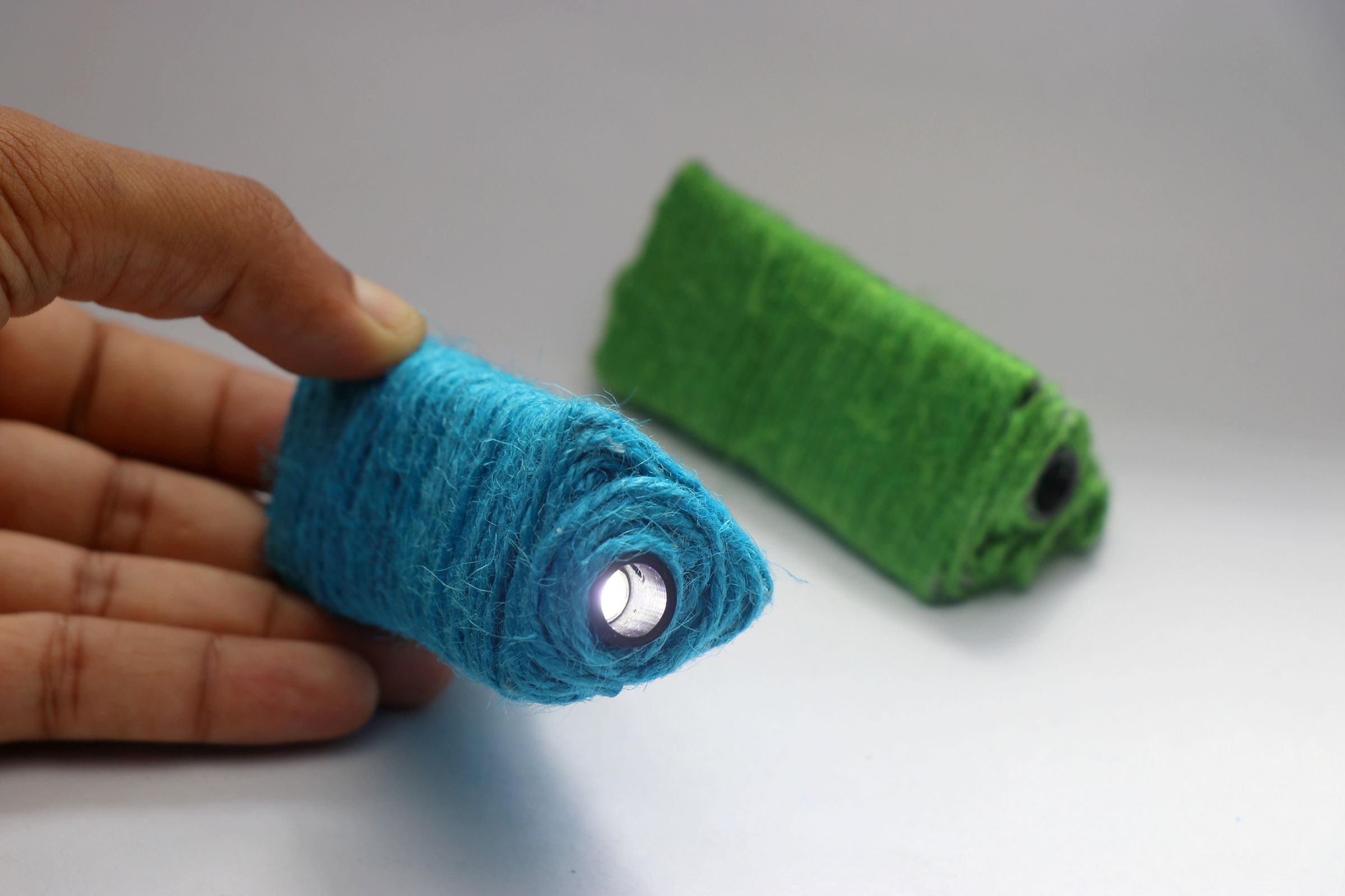 How to Make a Flashlight With String | Rechargeable Emergency Light : 5 ...