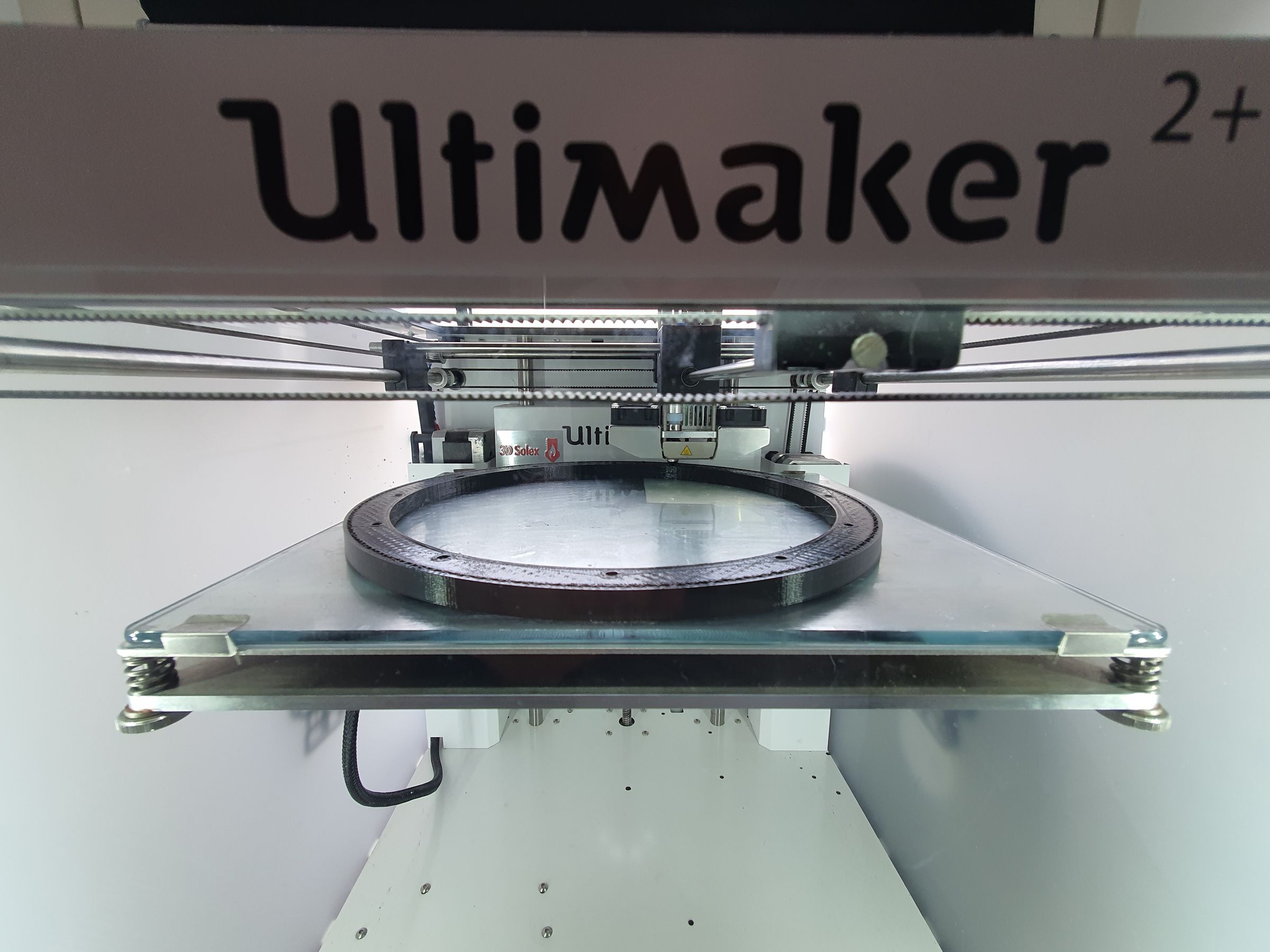 Iris-Port for Safe Working Closeby (Covid-19 Corona) : 4 Steps (with ...