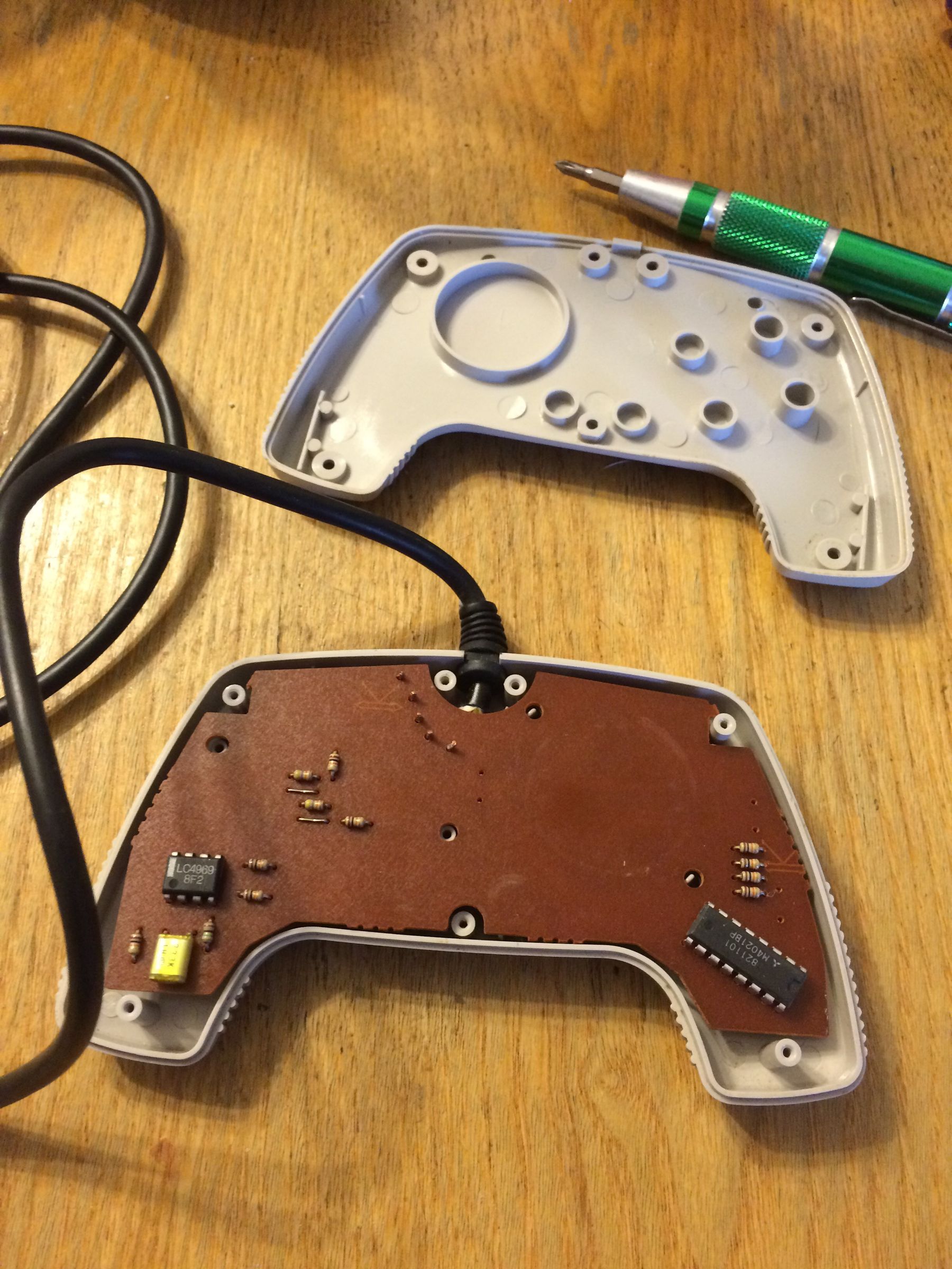 NES MAX D-pad Mod : 12 Steps - Instructables