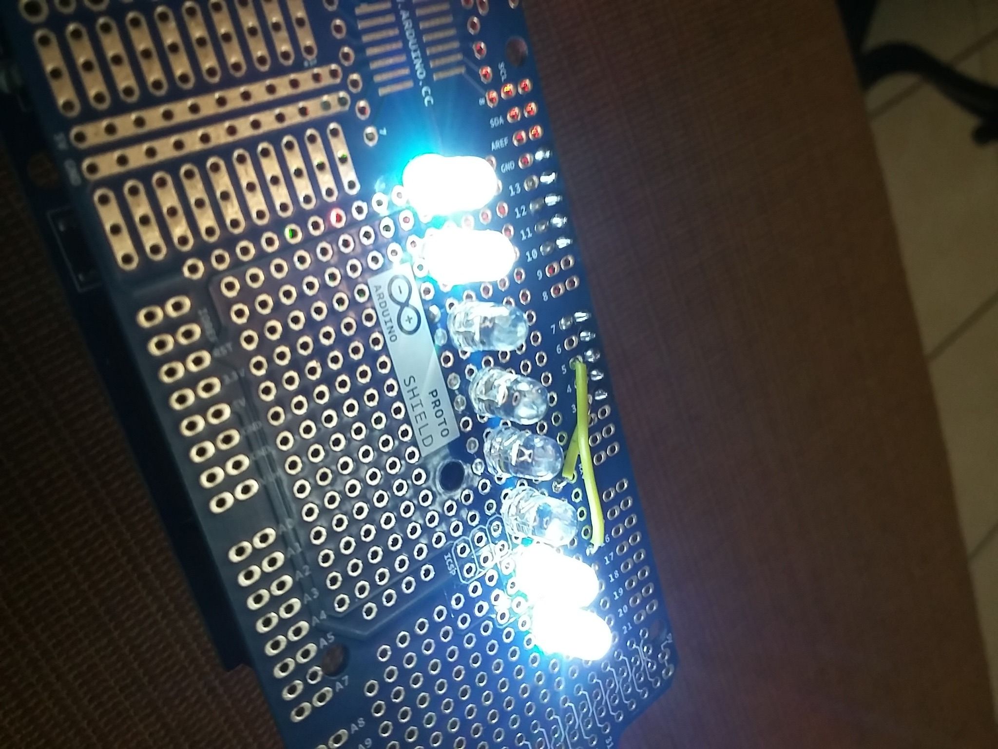 8 Bits Arduino Binary Counter : 6 Steps - Instructables