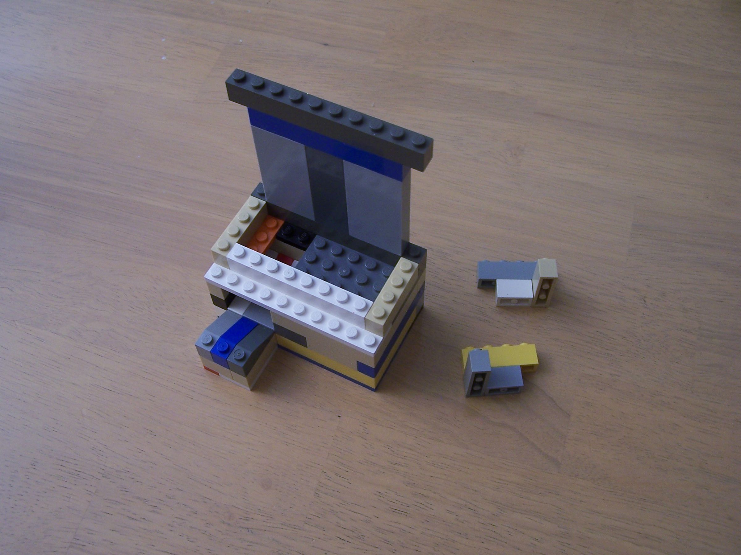 Lego IPhone Speaker Stand : 5 Steps - Instructables